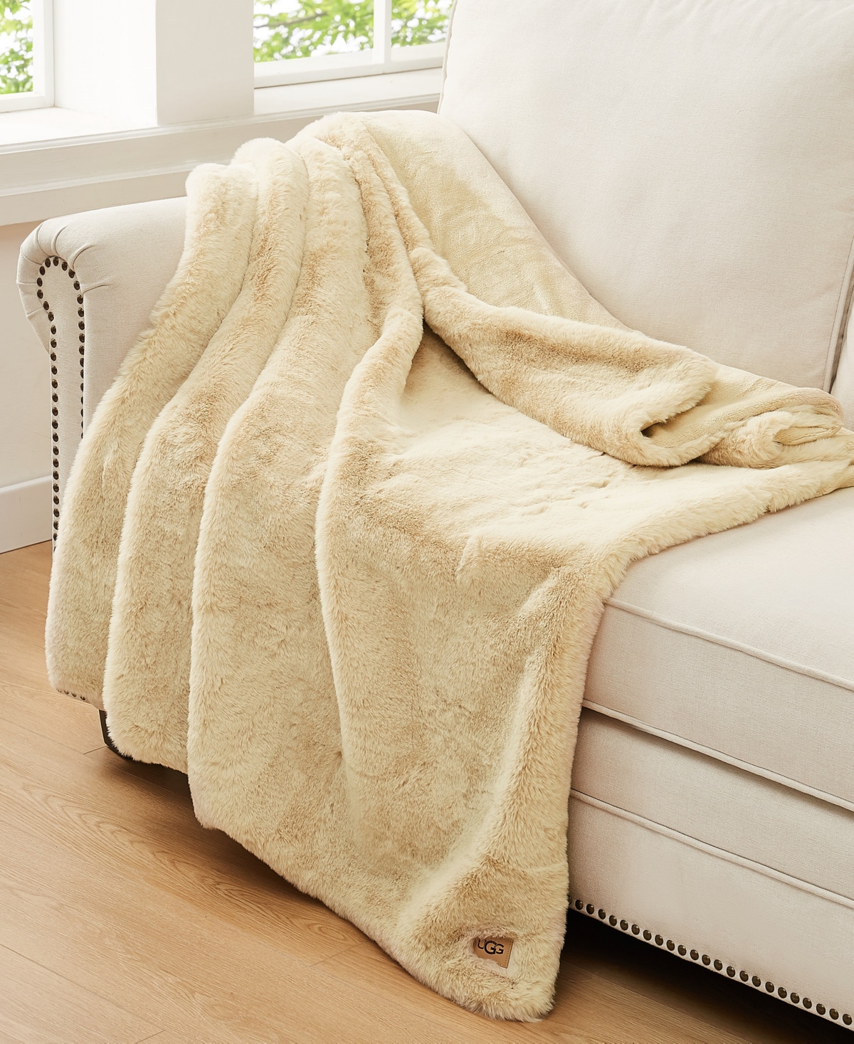 Click here for Ugg Euphoria Soft Throw  50 x 70 - Bone prices