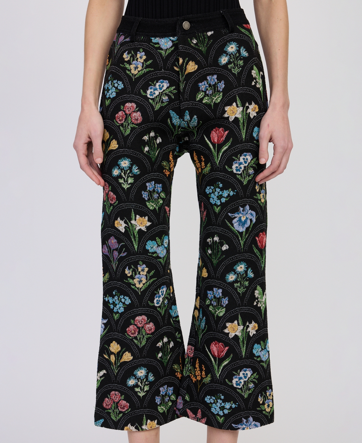 Click here for En Saison Womens Daphne Zipper Pants - Black Multi prices