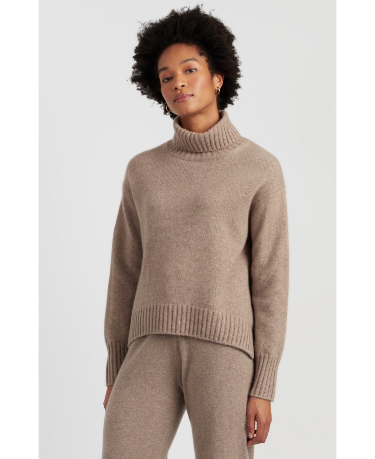 Click here for Chinti & Parker Womens Pure Cashmere Relaxed Rolln... prices