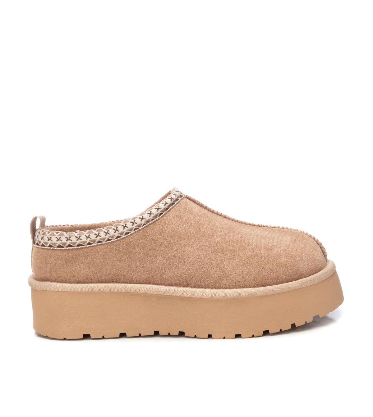 Click here for Womens Suede Slippers By Xti - Beige prices