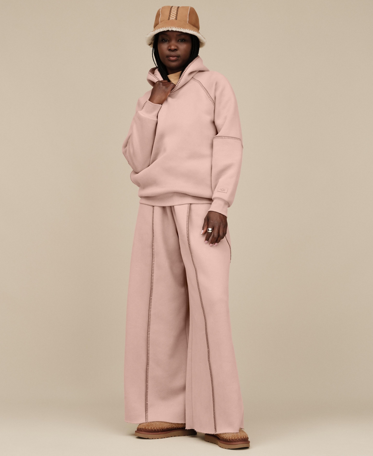 Click here for Ugg Womens Classic Hoodie - Dawn Patrol prices