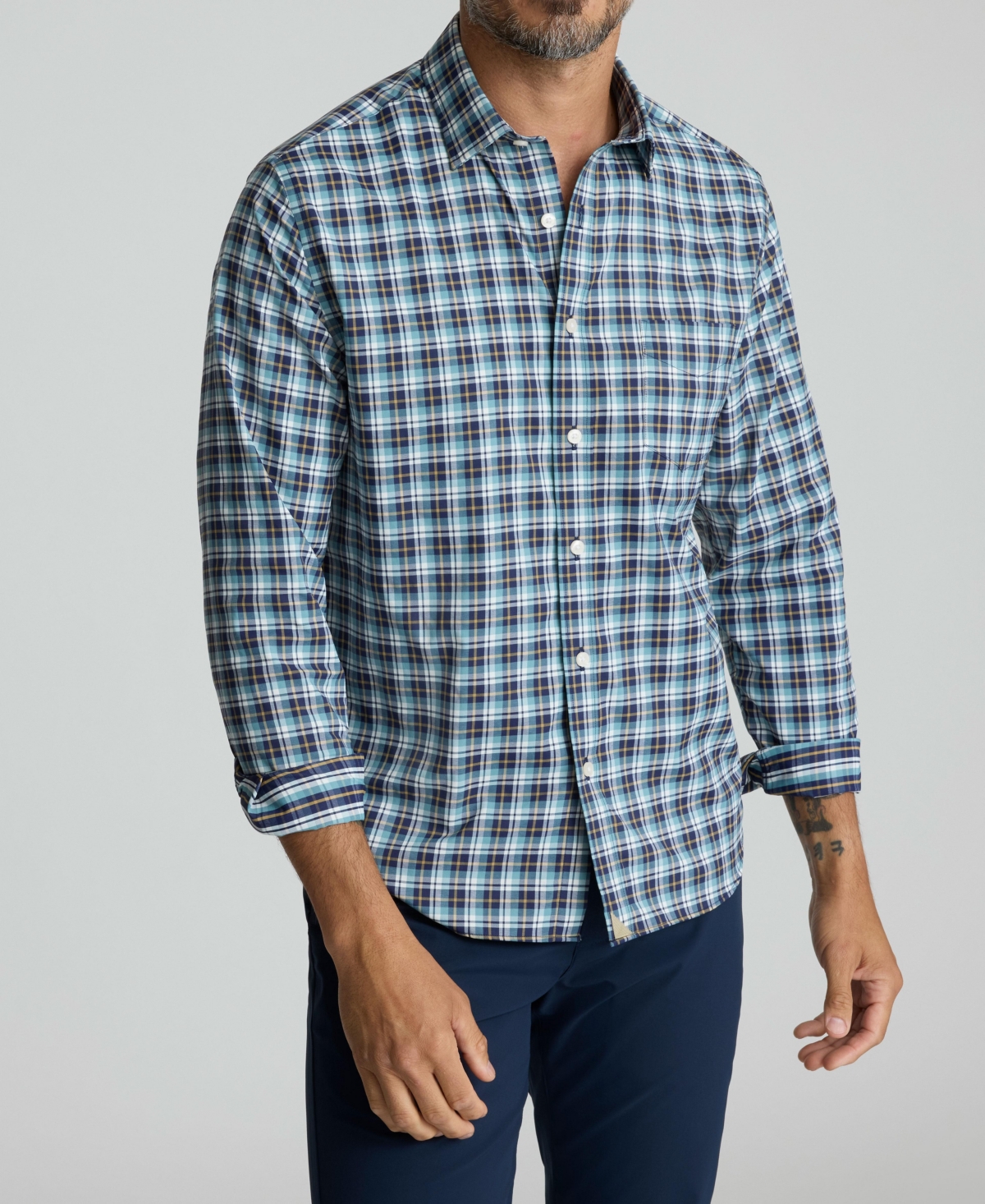 Click here for UNTUCKit Mens Regular Fit Wrinkle-Free Kaiser Butt... prices
