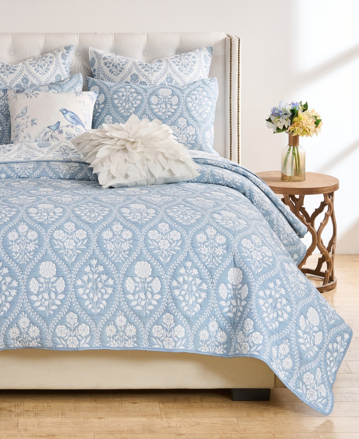 Click here for Greenland Home Fashions Serena Floral Matelasse 3-... prices