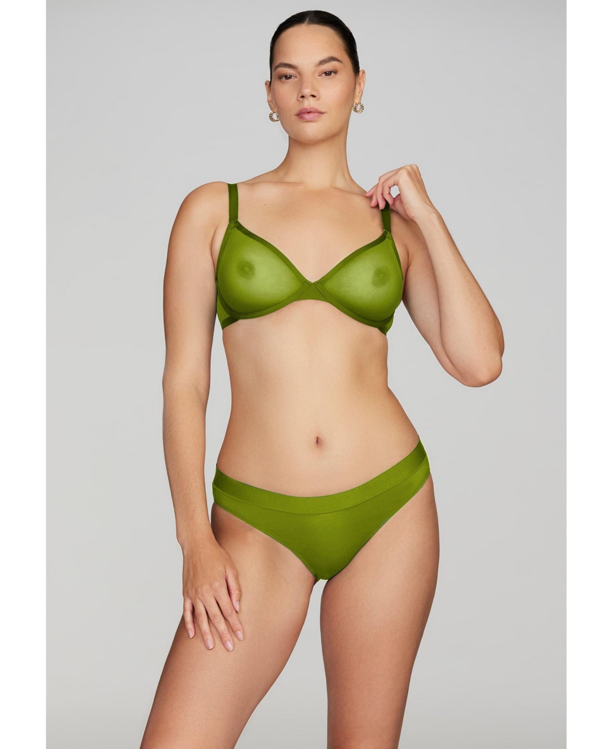 Click here for Cuup Womens The Plunge - Mesh Bra - Leaf prices