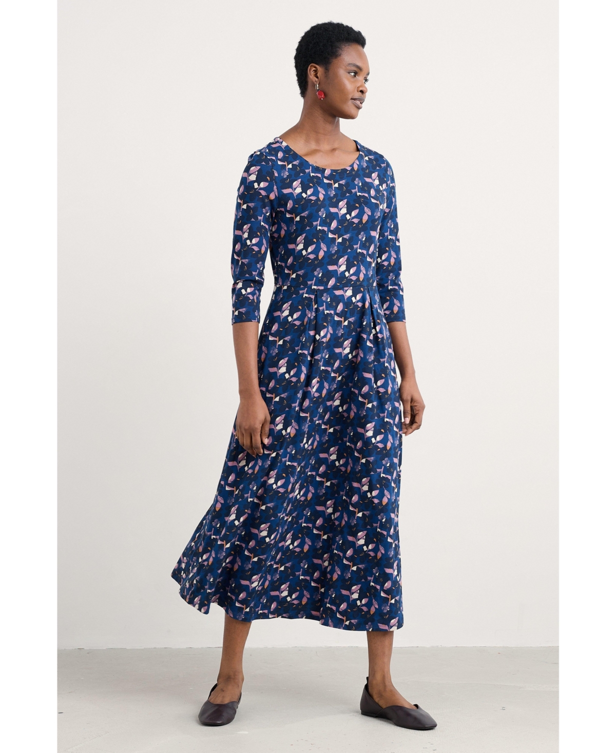 Click here for Seasalt Cornwall Womens Veronica Dress - Macro flo... prices