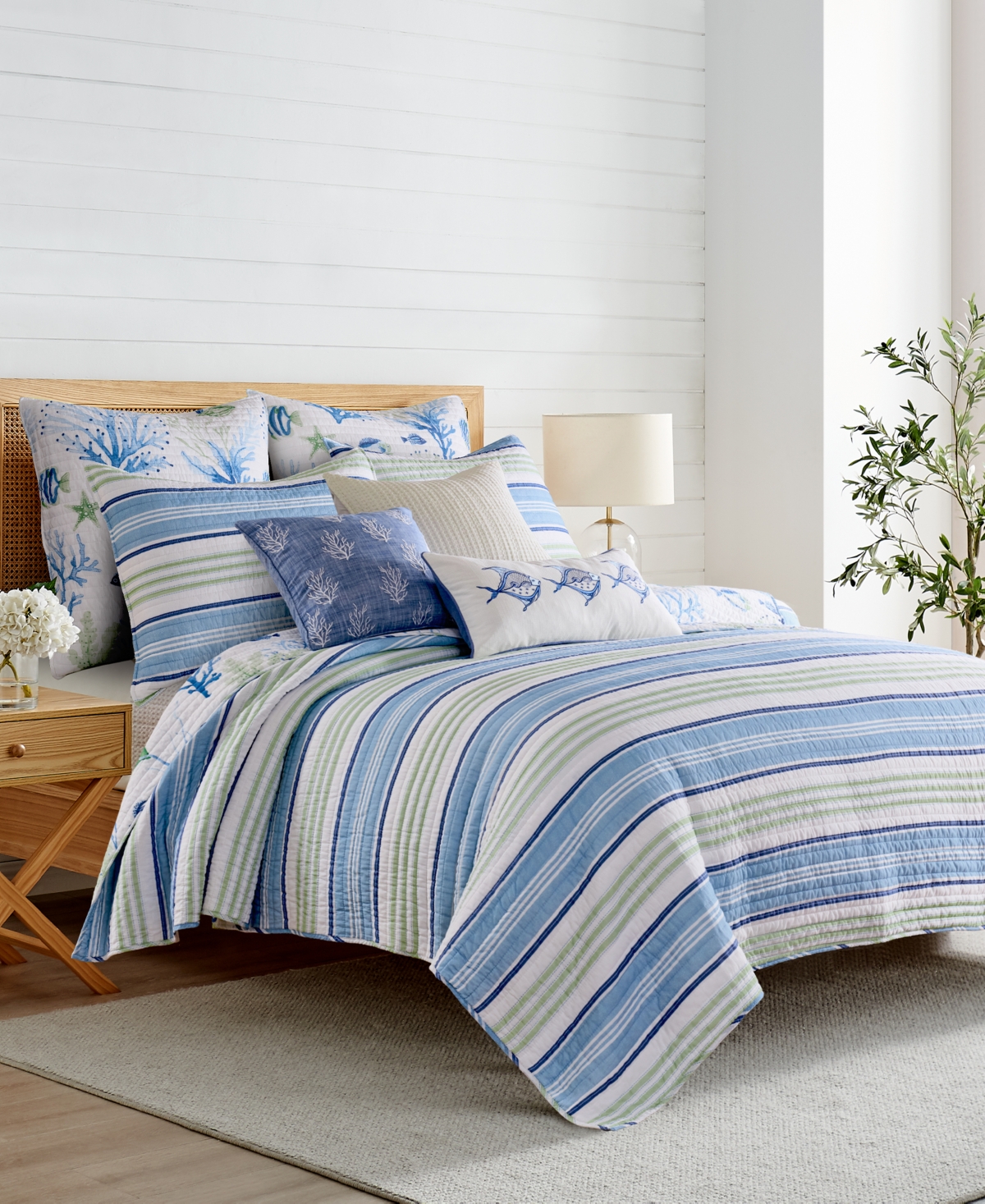 Click here for Levtex Home Harbor Bay Reversible 3-Pc. Quilt Set... prices
