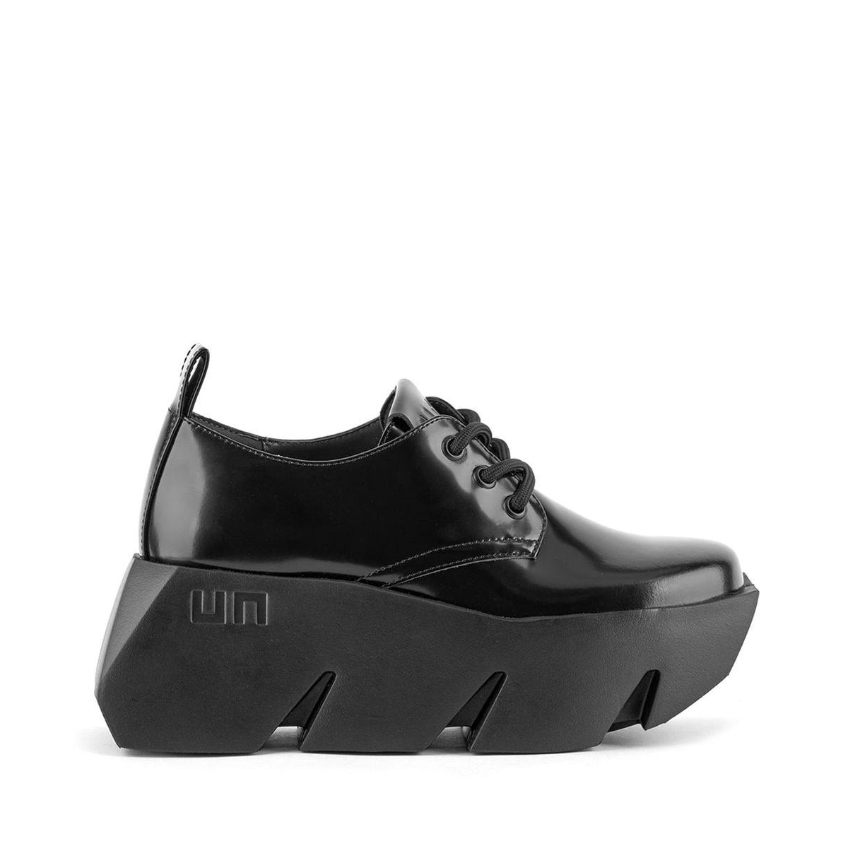 Click here for United Nude Womens Bull Derby - Black prices