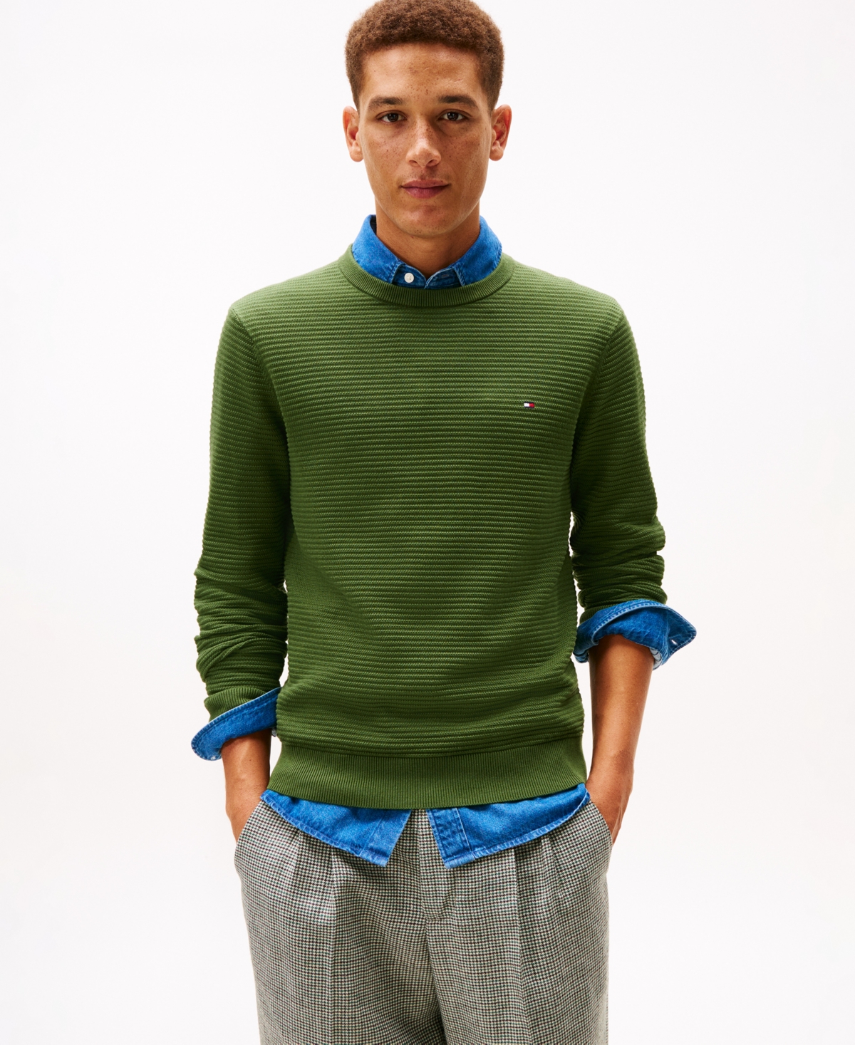 Click here for Tommy Hilfiger Mens Crewneck Seasonal Sweater - Mo... prices
