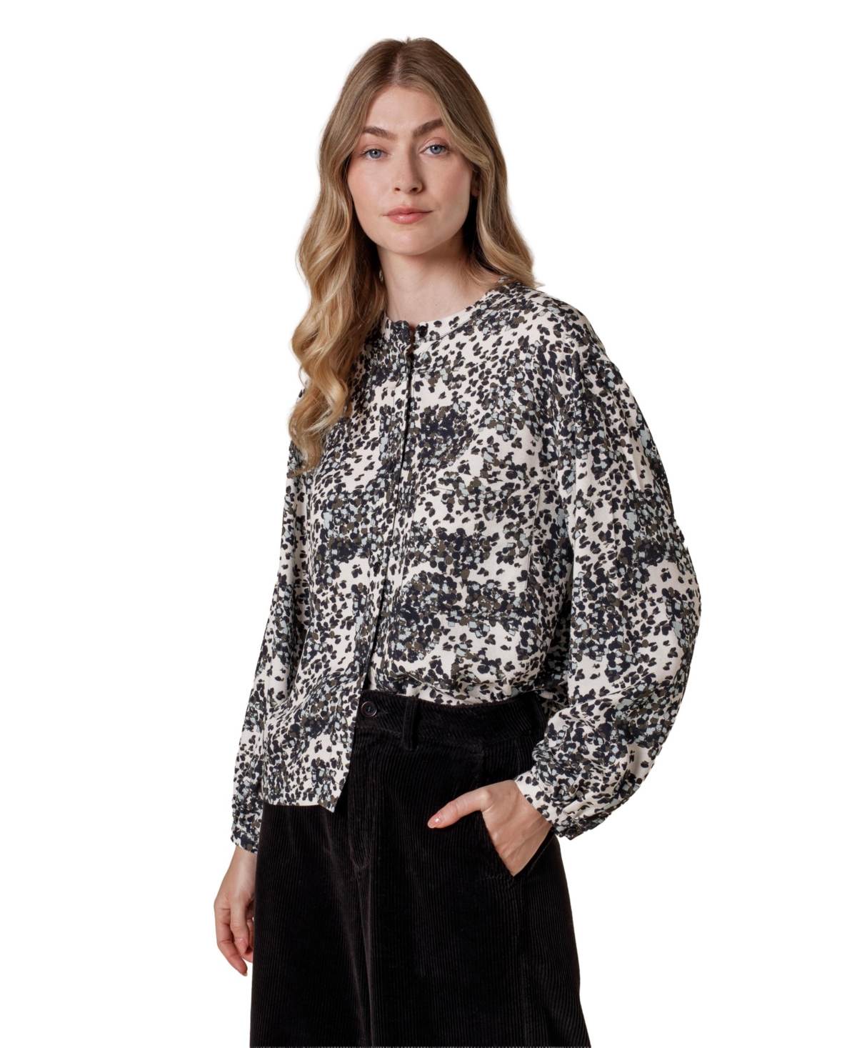 Click here for Celtic & Co. Womens Printed Drop Shoulder Long Sle... prices