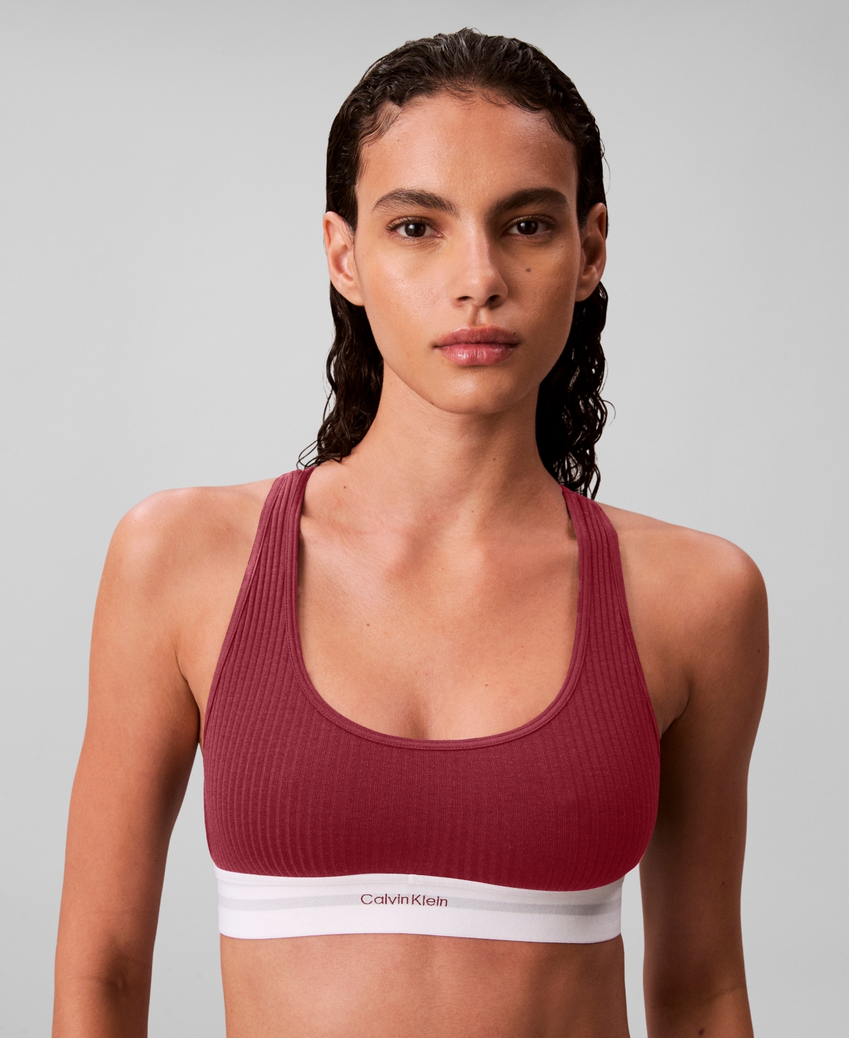 Click here for Calvin Klein Womens Lightly Lined Bralette QF8018... prices