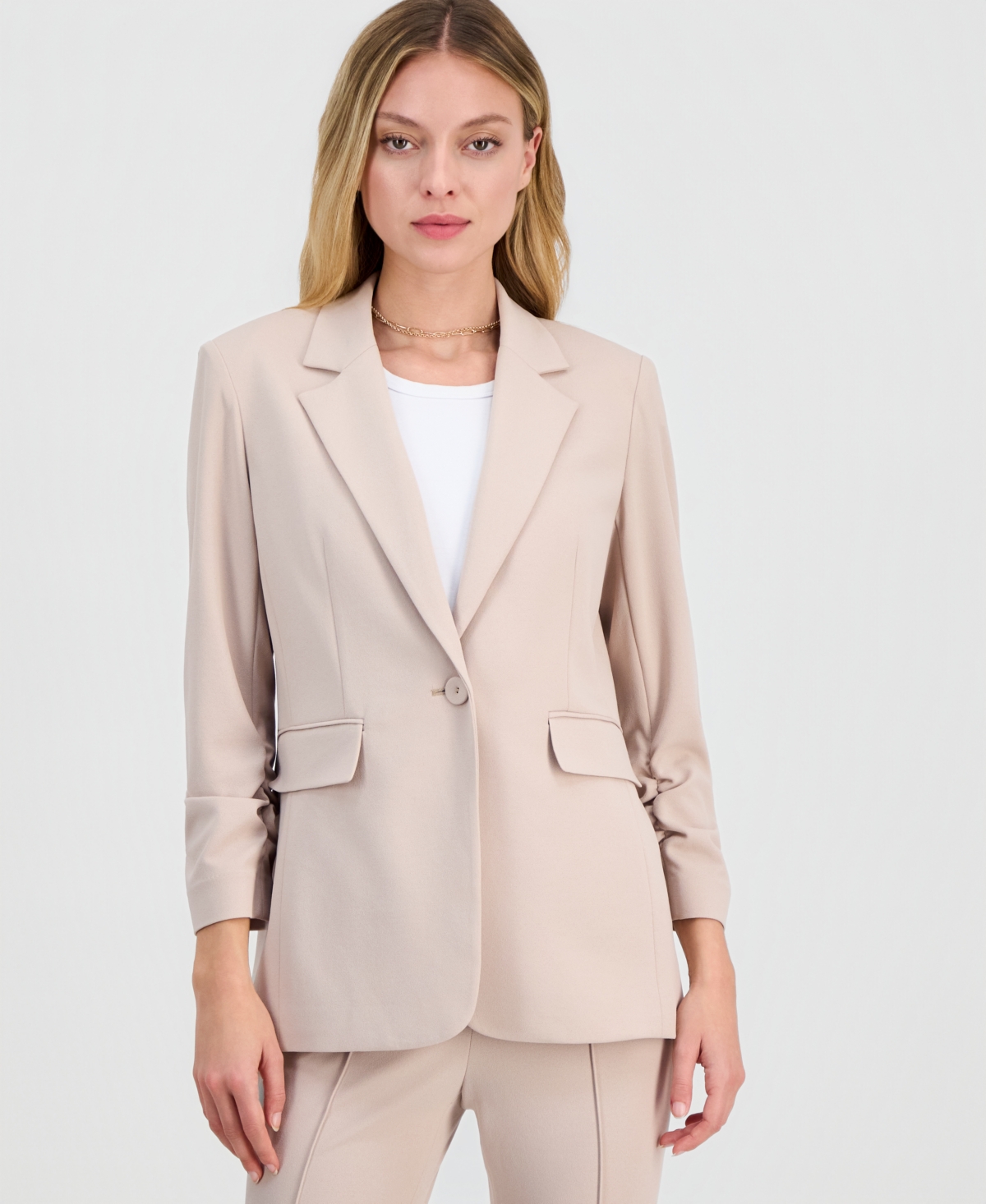 Click here for Bar Iii Womens Crepe One-Button Scrunched-Sleeve J... prices