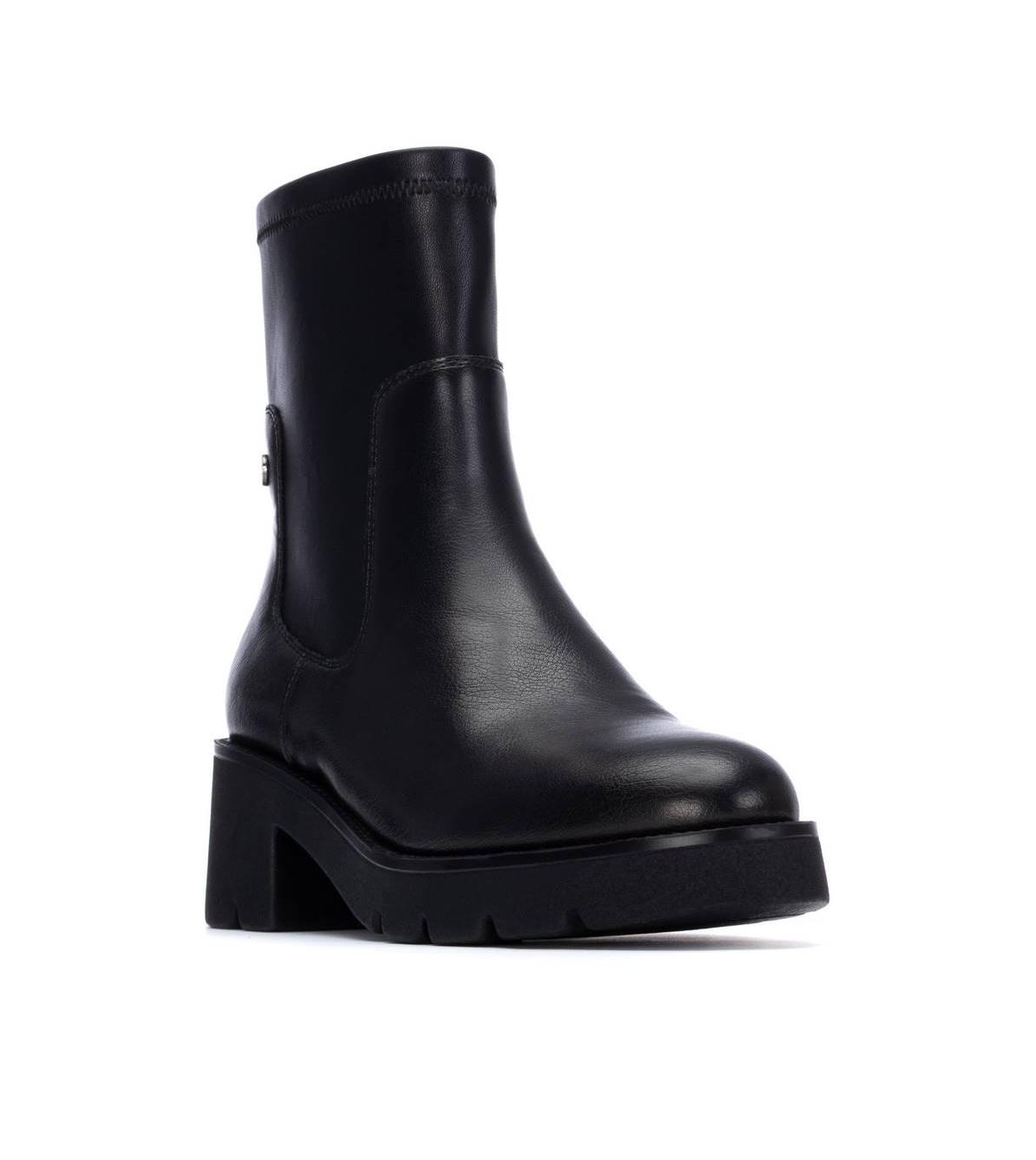 Click here for Xti Womens Stretchy Chelsea Booties - Black prices