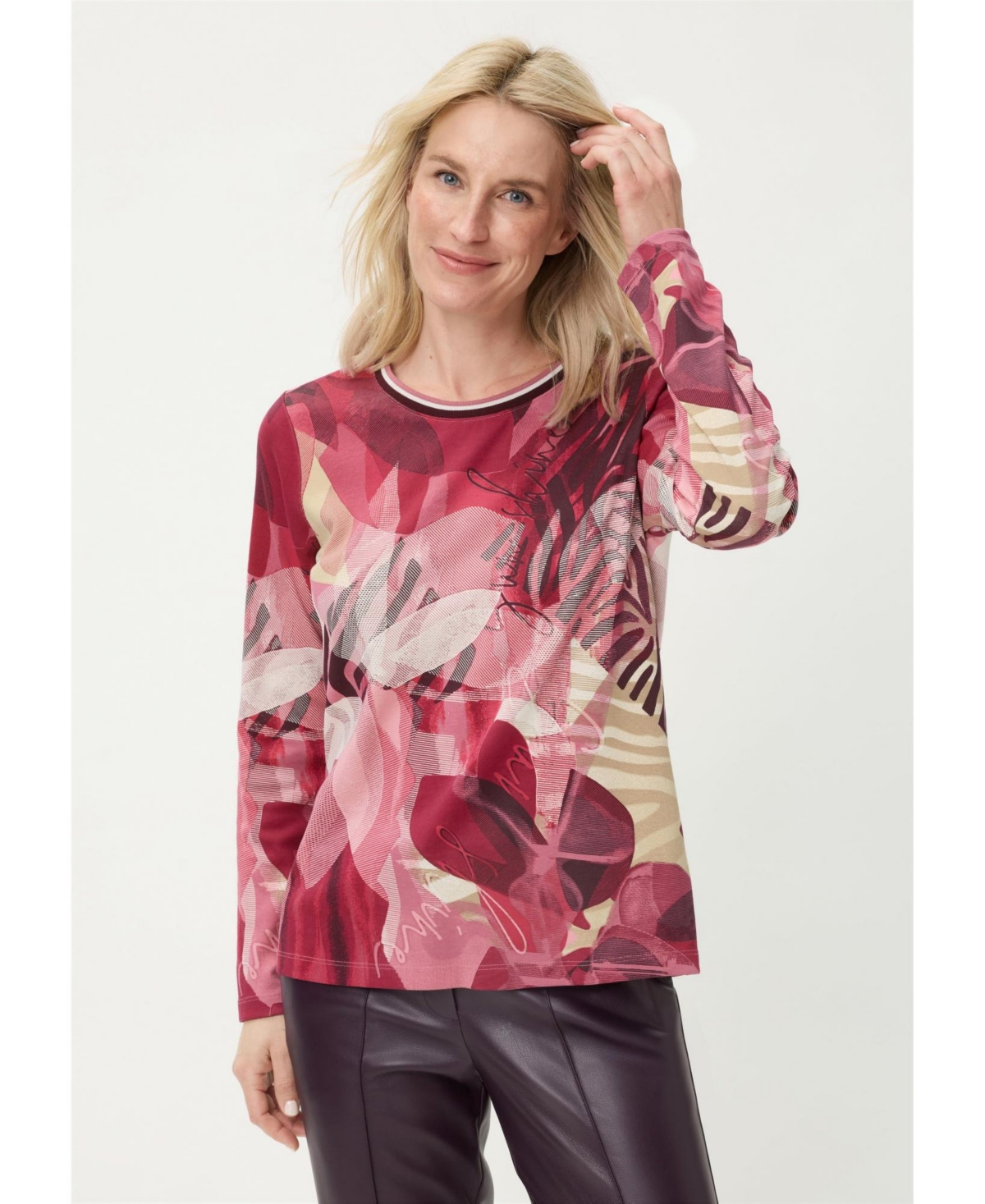 Click here for Olsen Womens Panneaux Print T-Shirt - Dark wine prices