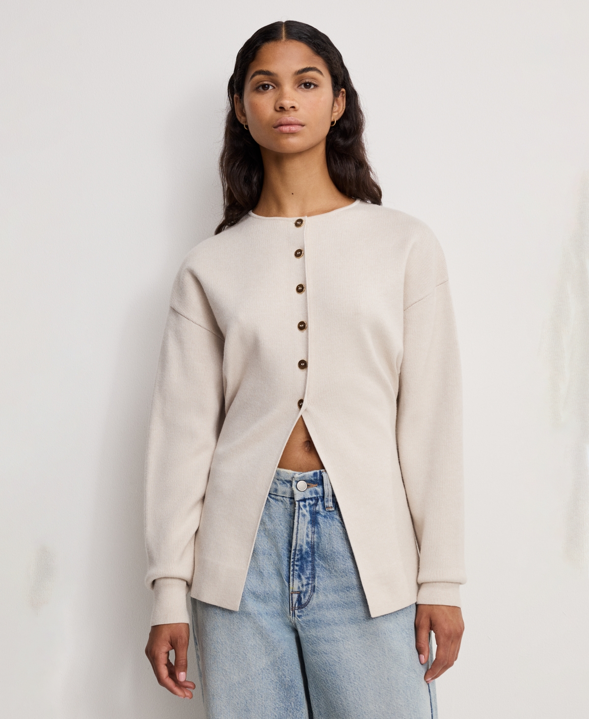 Click here for Good American Womens Crewneck Long-Sleeve Cardigan... prices