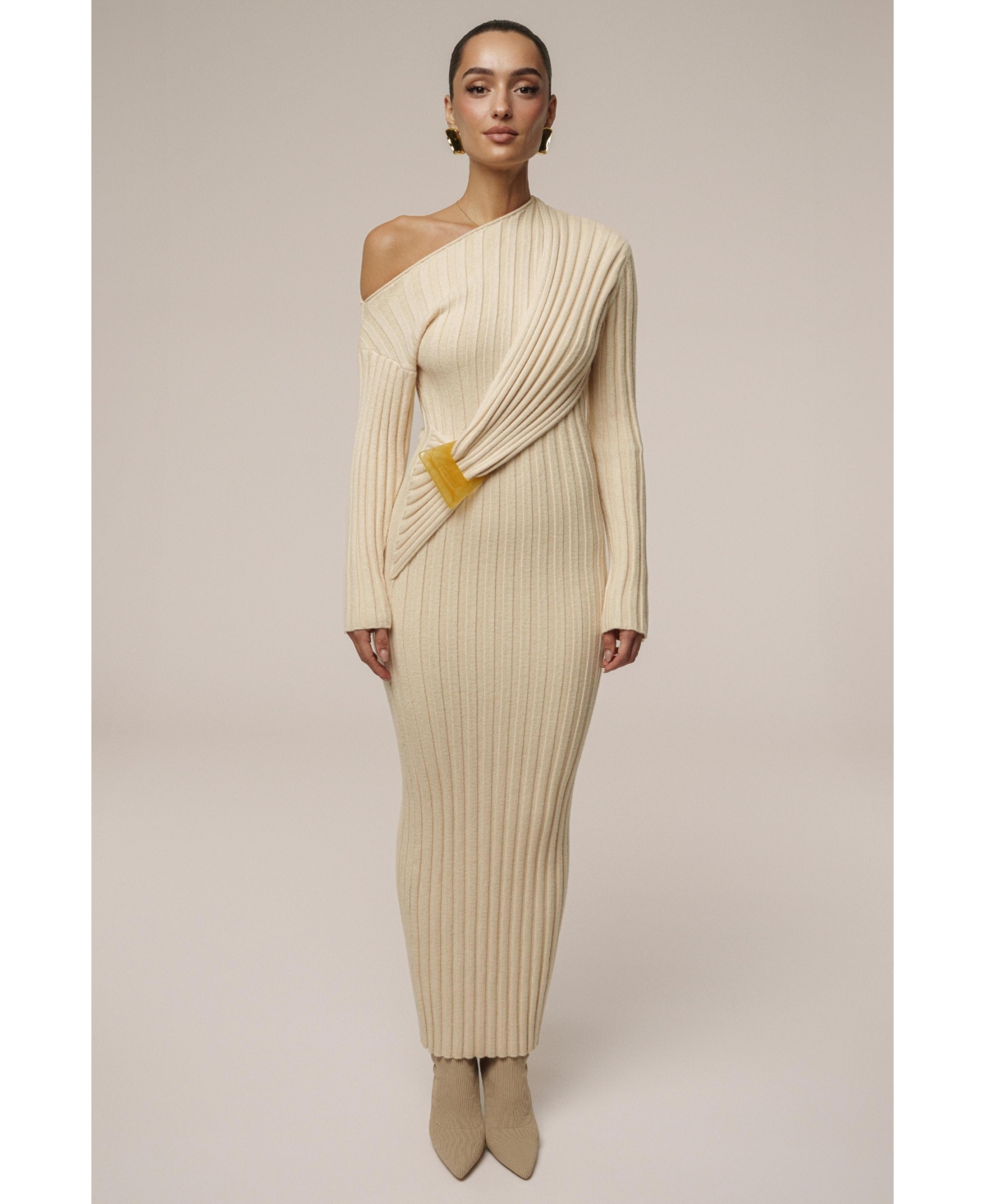 Click here for Jluxlabel Womens Auttomn Maxi Dress - Ivory prices