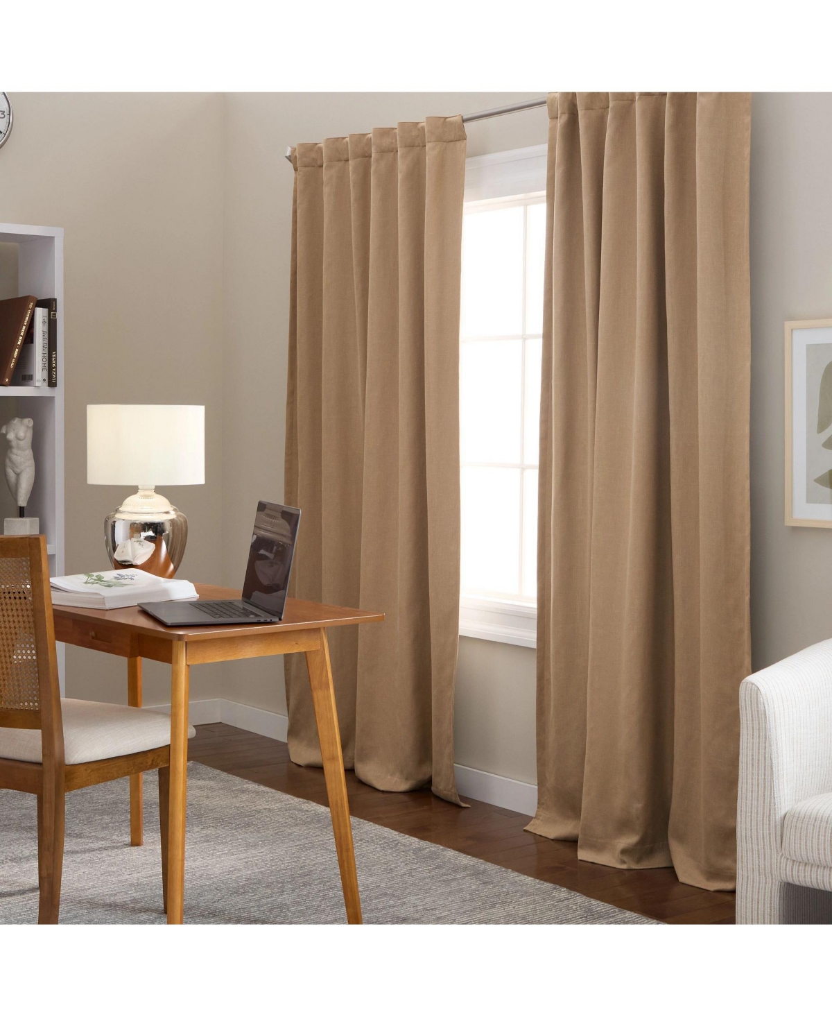 Click here for Town & Country Luxe Arlo Linen Solid Linen 100 Bla... prices