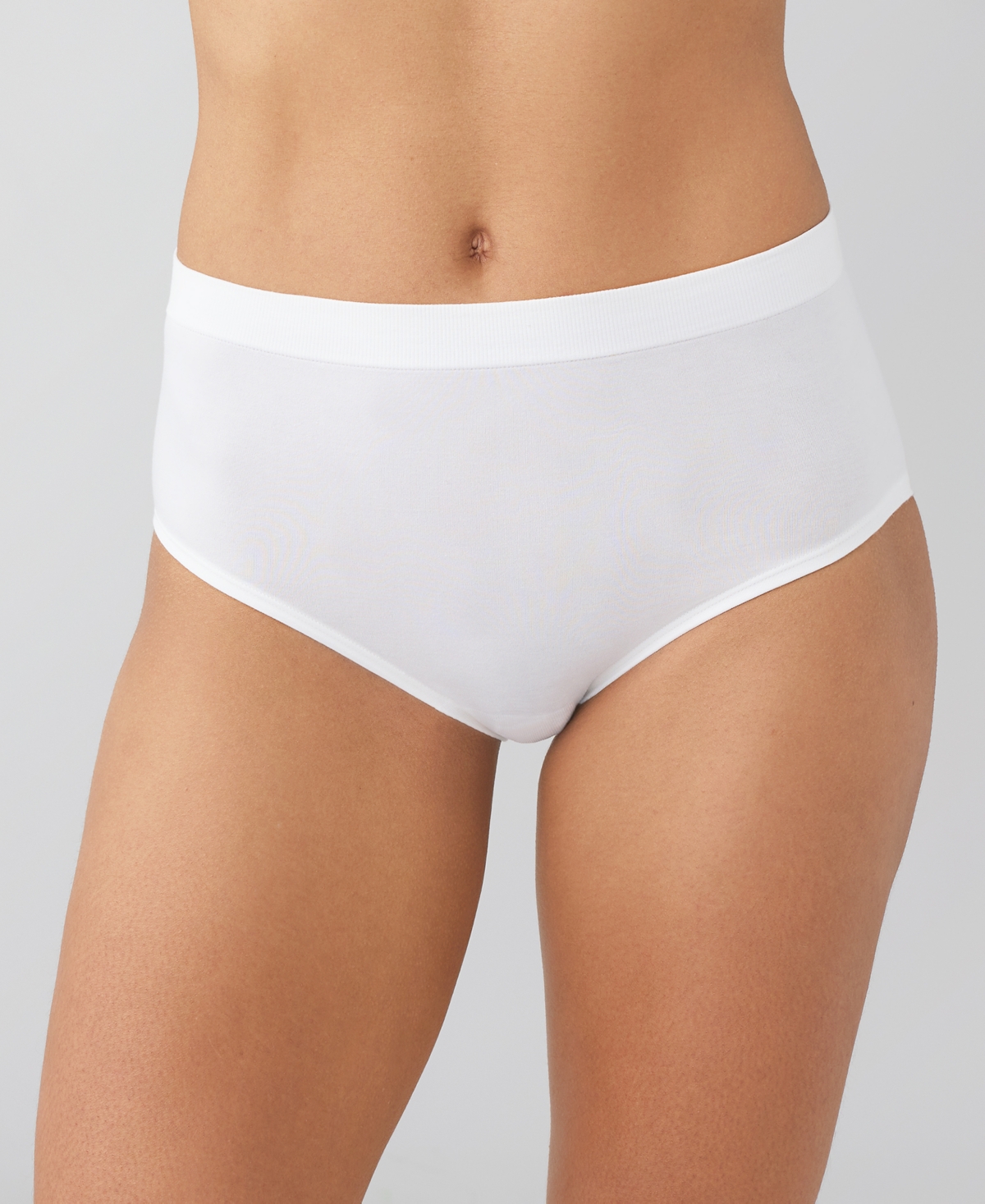 Click here for Wacoal America Inc.WomensBrief875375 - White prices