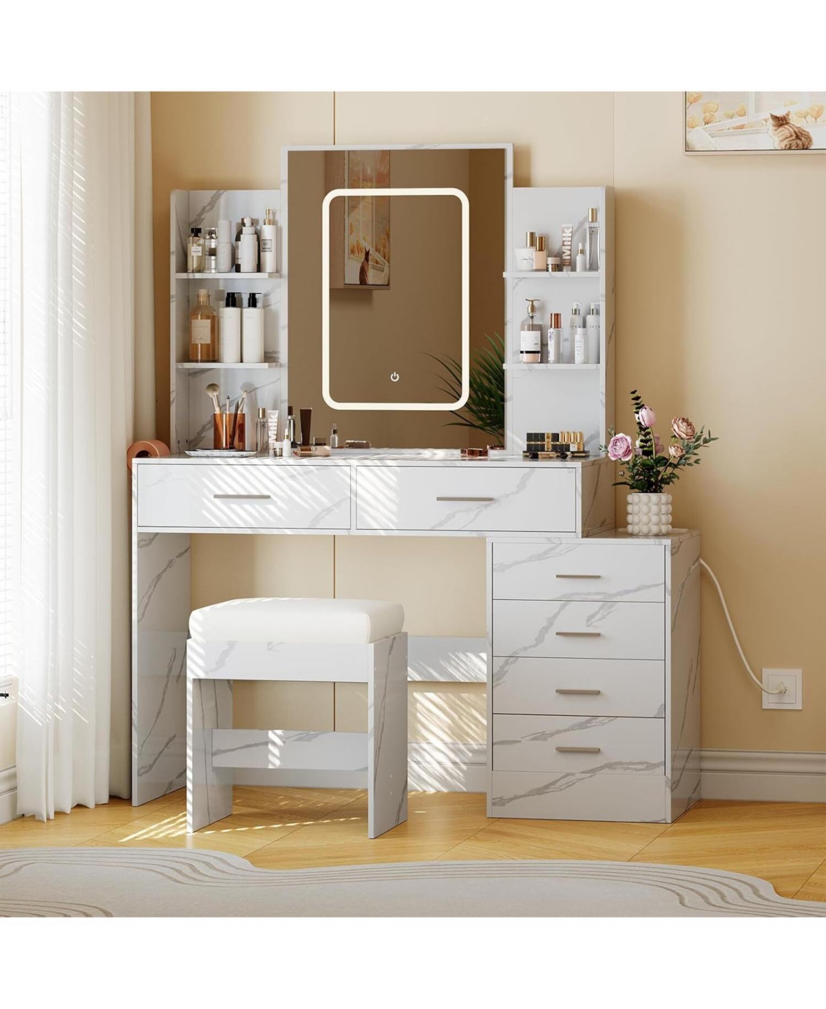 Click here for Gaomon 6-Drawer Vanity Table with Lighted Mirror... prices