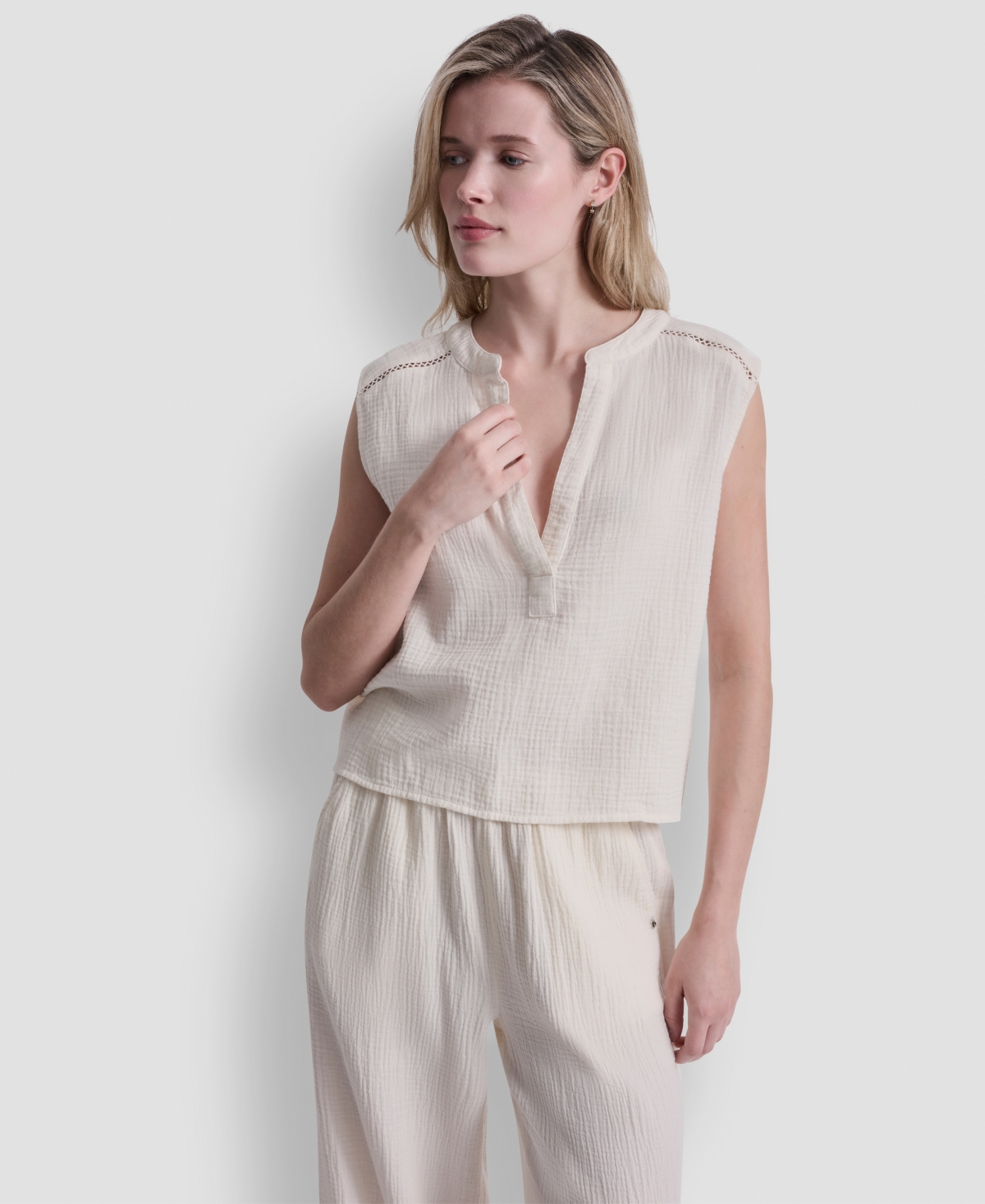 Click here for Dkny Jeans Womens V-Neck Sleeveless Top - Eggnog prices