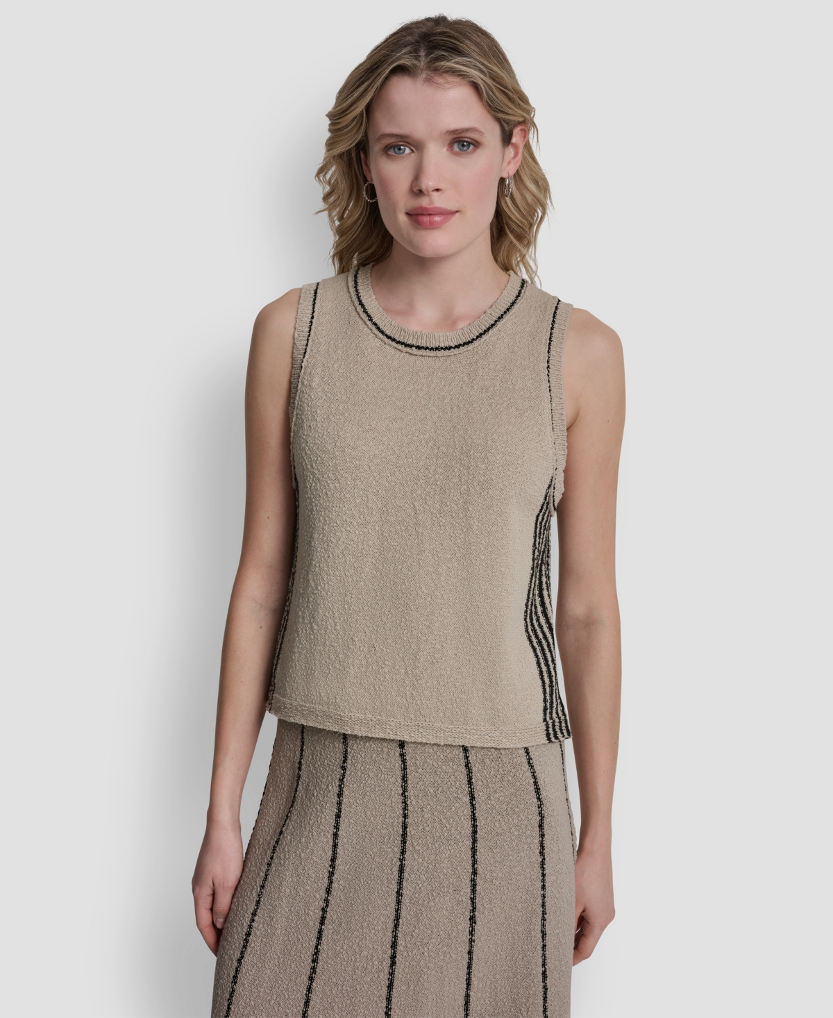 Click here for Dkny Jeans Womens Crewneck Sleeveless Sweater - Pe... prices