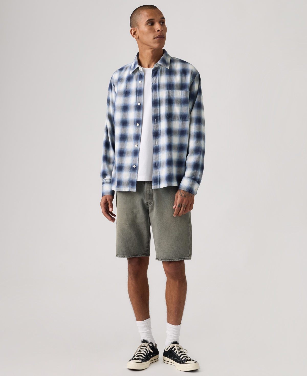 Click here for Levis Mens 501 Original Hemmed Stretch 9 Jean Shor... prices