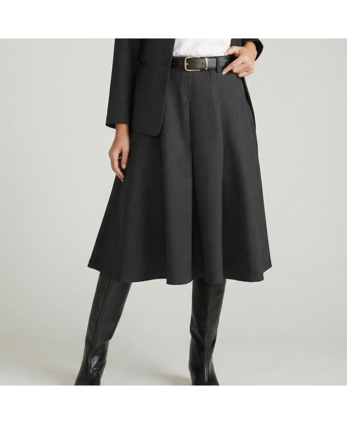 Click here for Universal Standard Plus Size Aleya Pleated Ponte S... prices