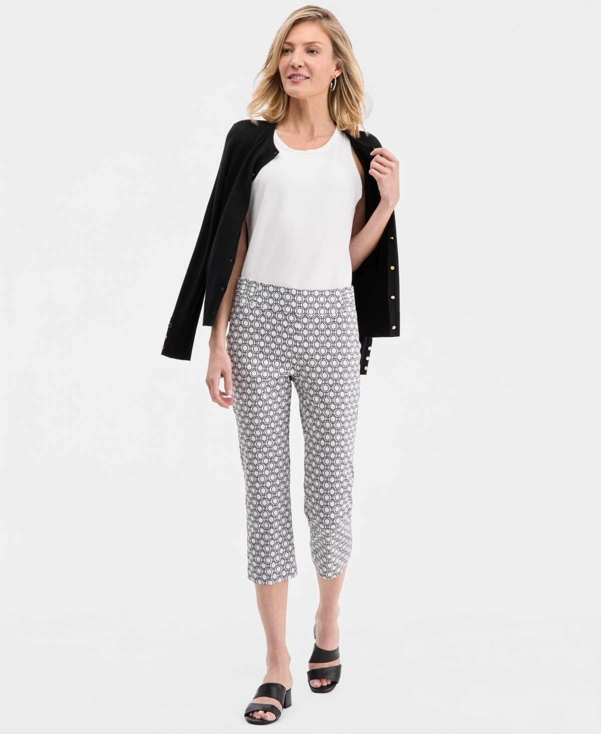 Click here for Jm Collection Womens Printed Pull-On Capri Pants... prices