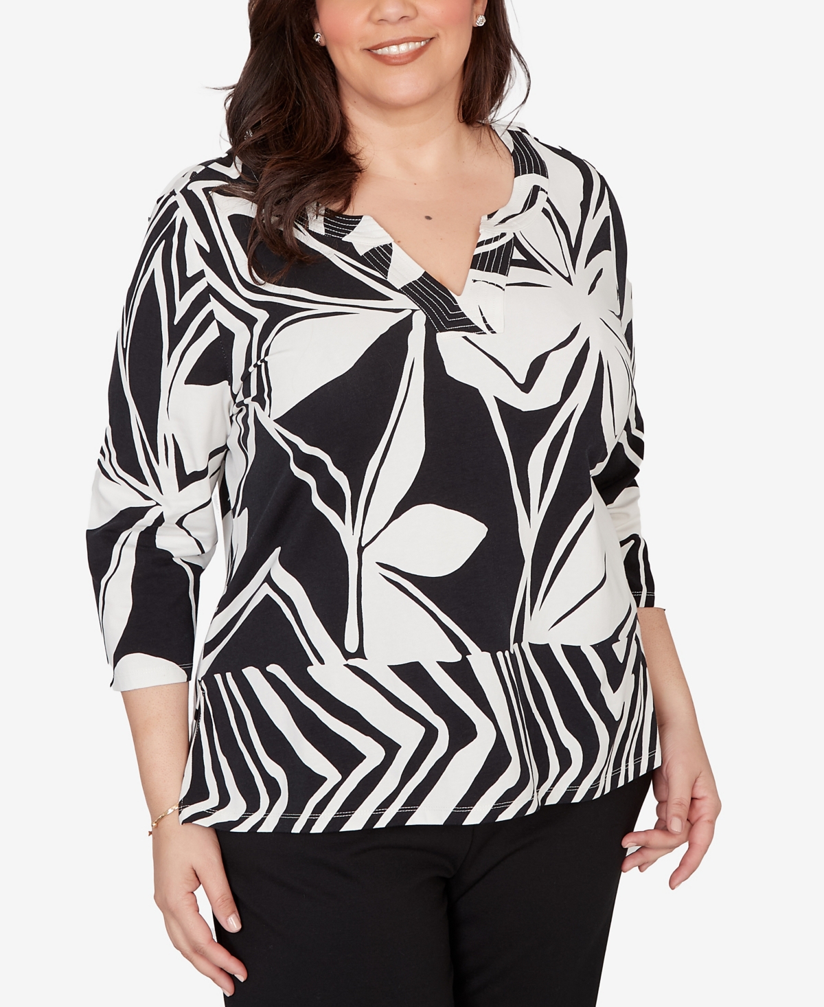 Click here for Alfred Dunner Plus Size Crowd Pleaser Dramatic Abs... prices