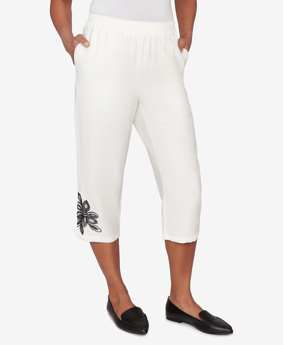 Click here for Alfred Dunner Petite Crowd Pleaser Floral Embroide... prices