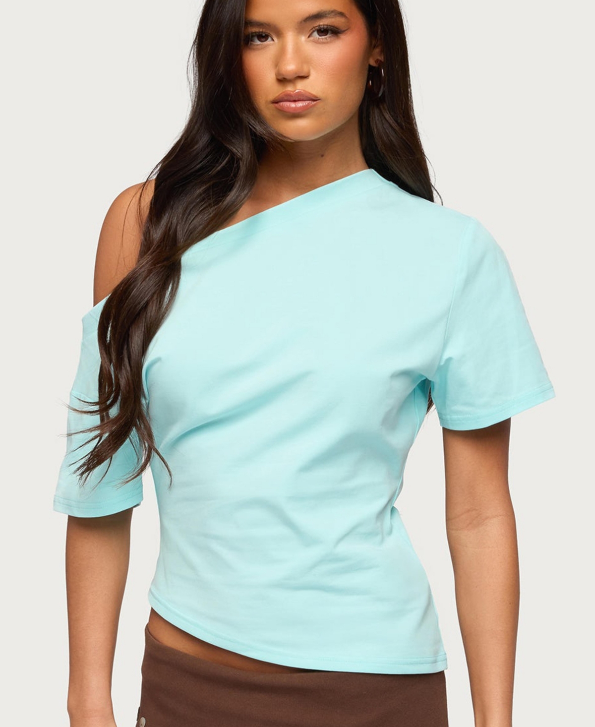 Click here for Edikted Womens Mariee Asymmetric One Shoulder Top... prices