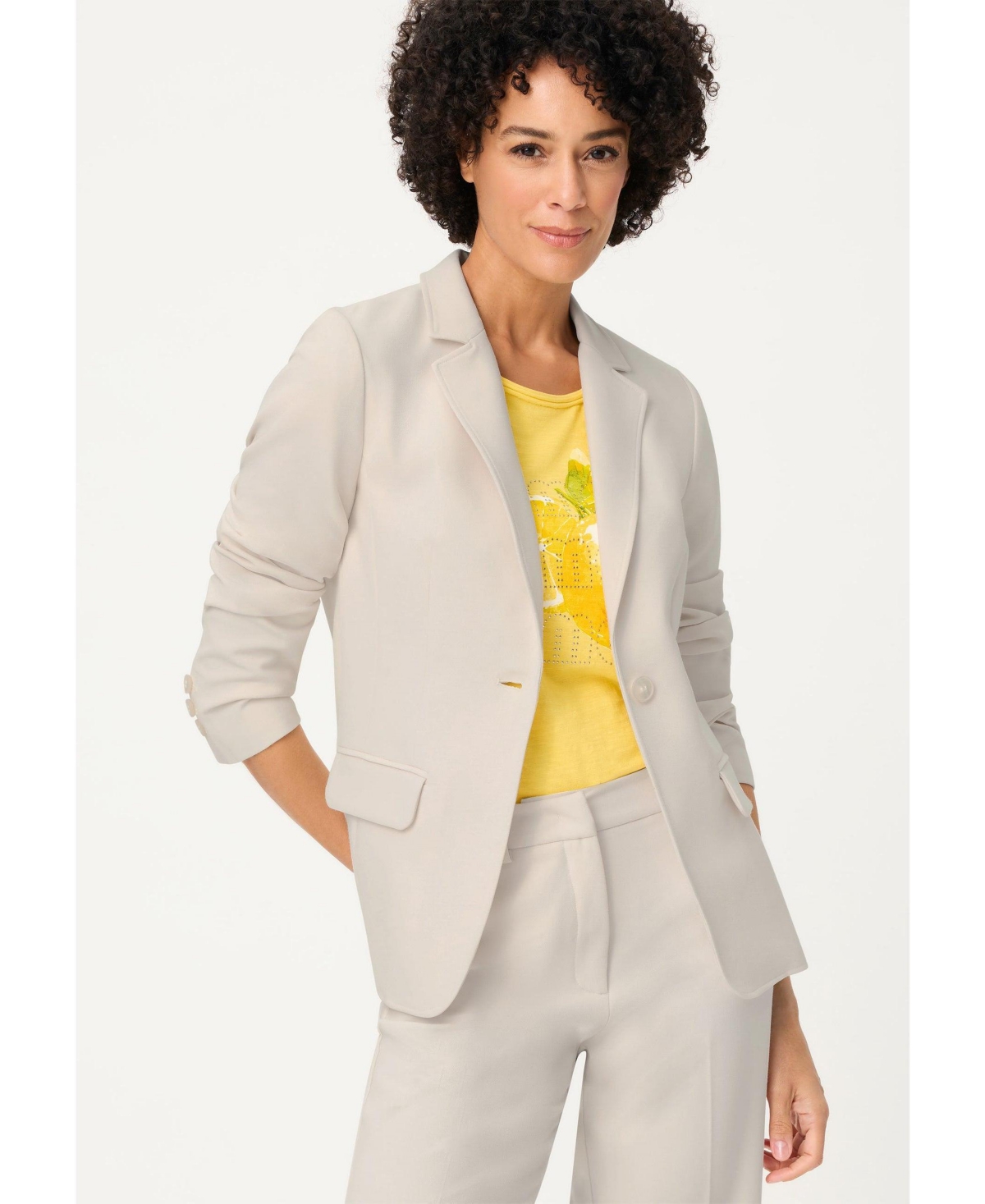 Click here for Olsen Womens Classic Blazer - Linen beige prices