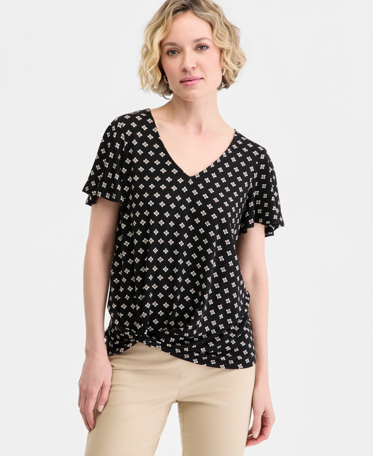 Click here for Jm Collection Womens Printed Short Sleeve V-Neck T... prices