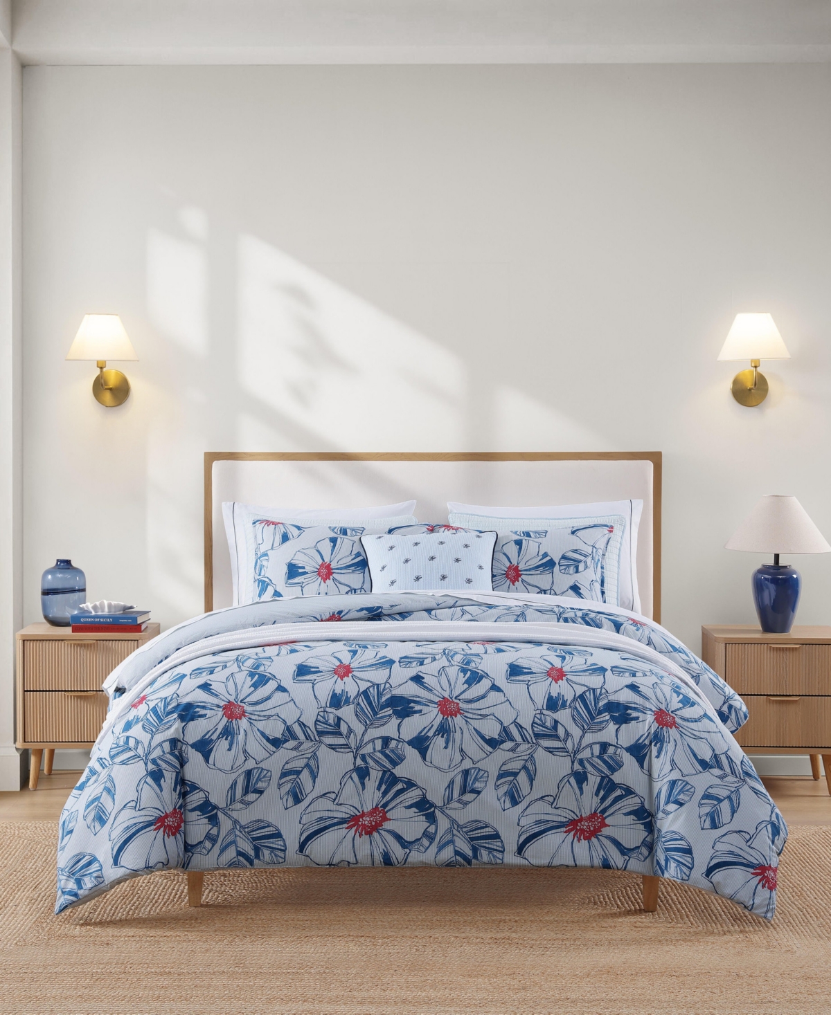 Click here for Tommy Hilfiger Paradise Cove Floral Cotton Reversi... prices