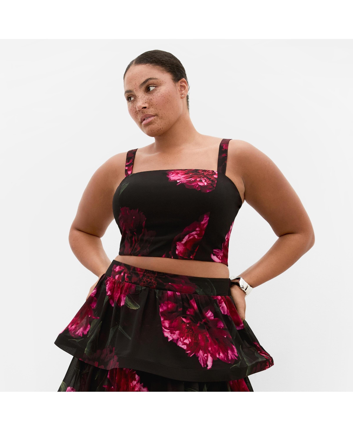 Click here for City Chic Womens Bianka Bloom Print Crop Top - Lus... prices