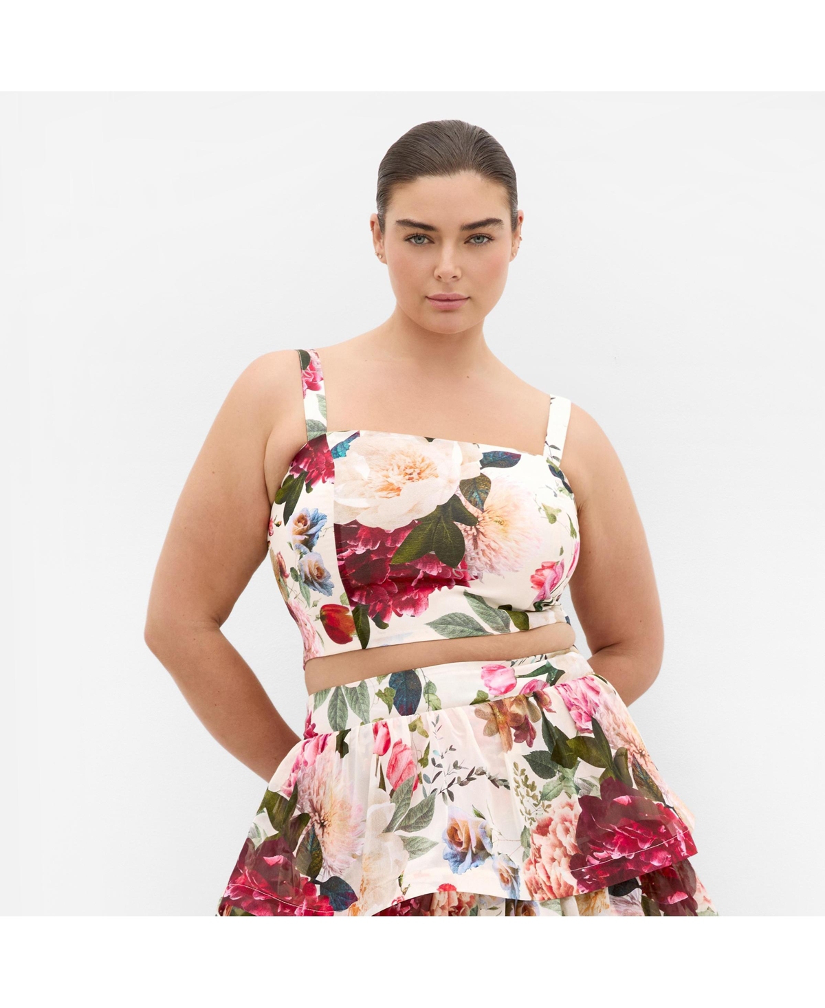 Click here for City Chic Womens Bianka Bloom Print Crop Top - Bot... prices