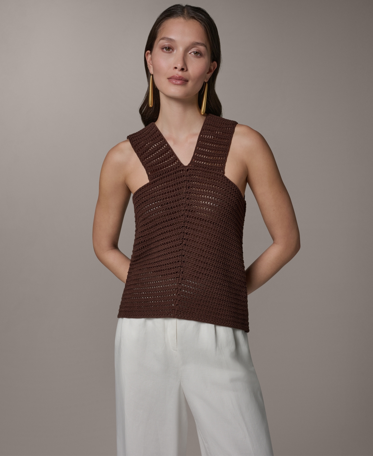 Click here for Donna Karan New York Womens Sleeveless V-Neck Swea... prices