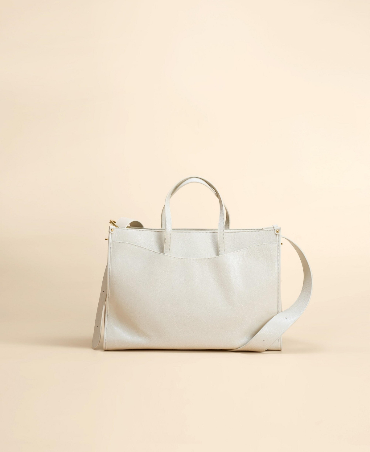 Click here for Oleada Reverie Waxed Leather Laptop Tote - Blanc prices