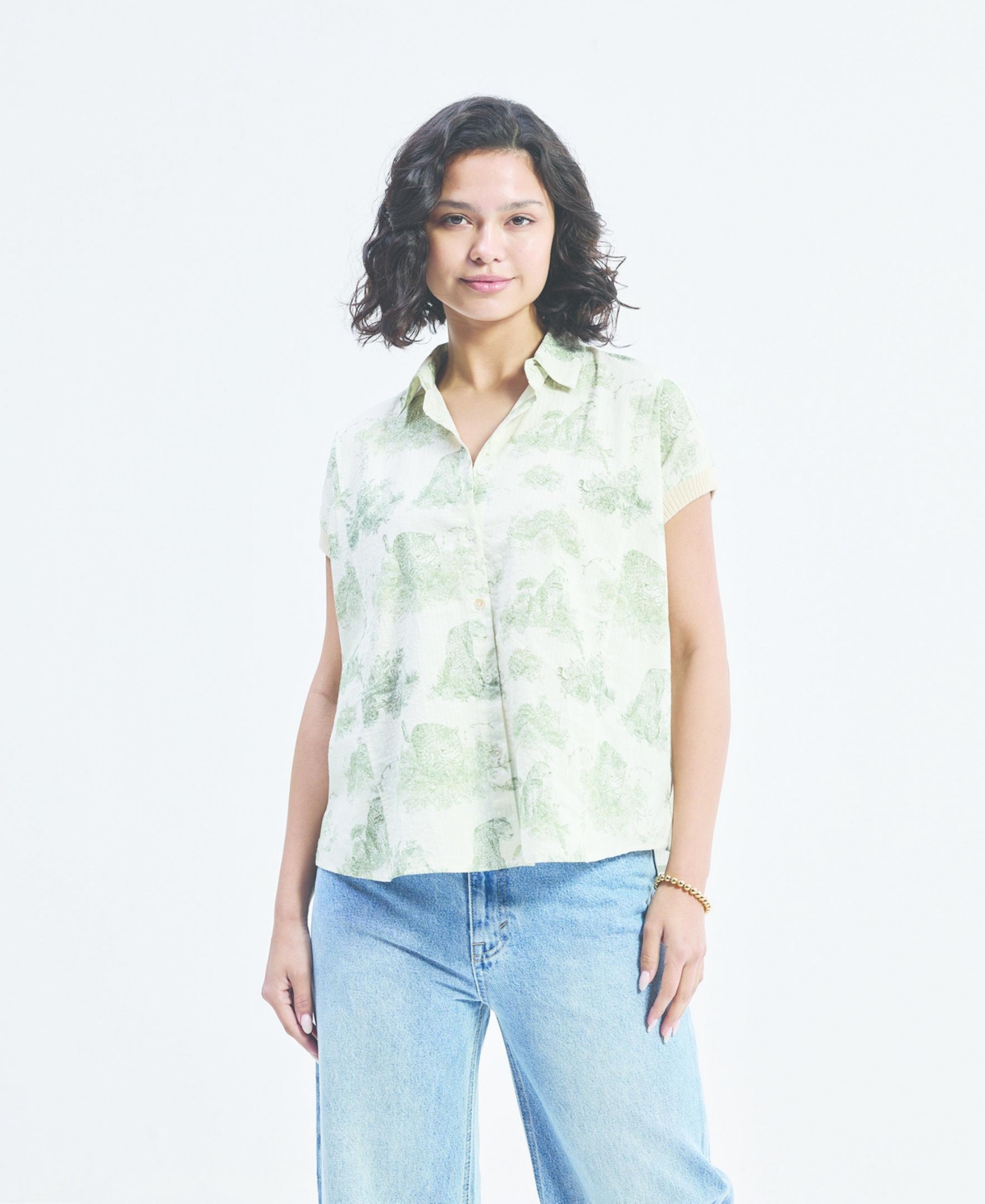 Click here for Reistor Womens Relaxed-fit Button-down Shirt in An... prices