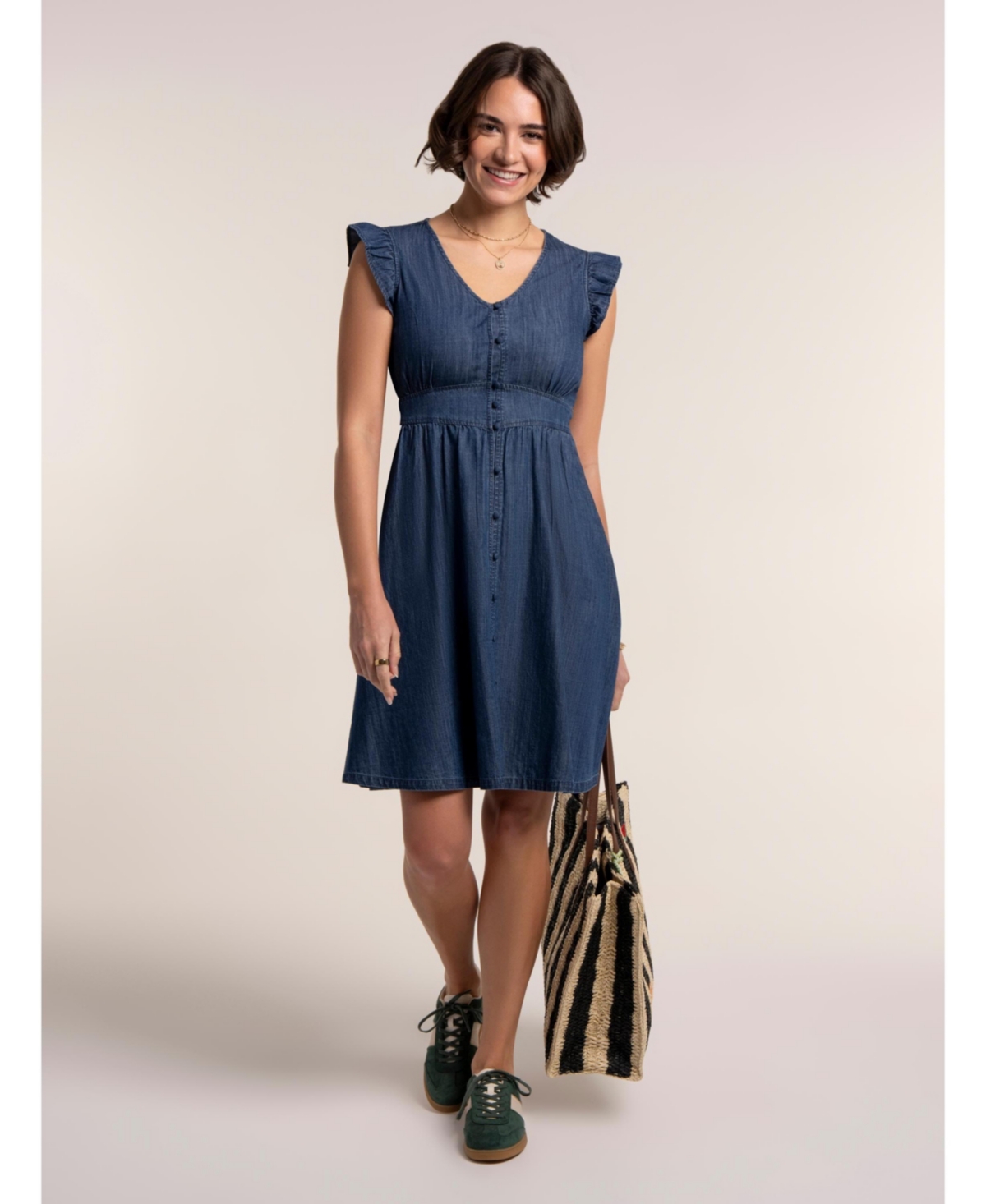 Click here for Brakeburn Womens Elowen Dress - Navy prices