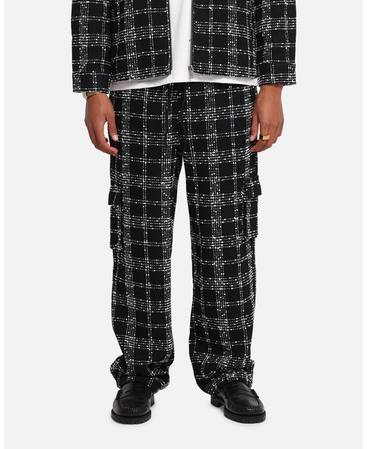 Click here for Xxiii Mens Boucle Tweed Plaid Cargo Pants prices