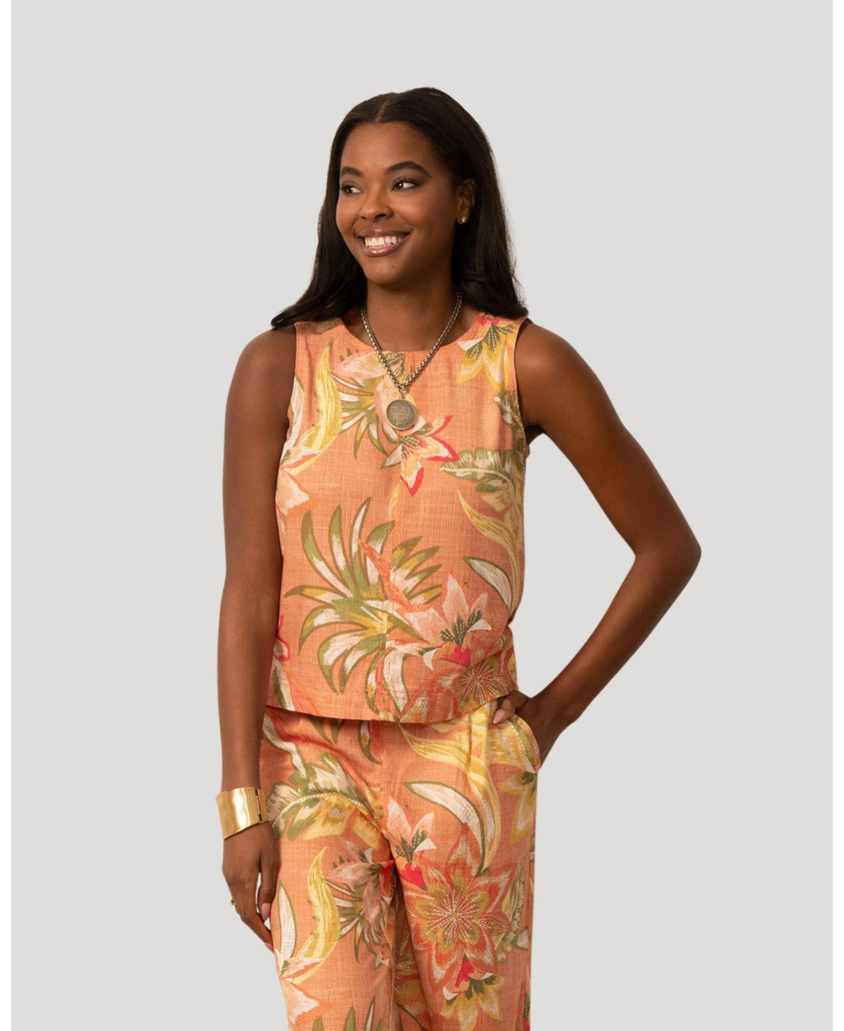 Click here for Cable & Gauge Womens Cable and Gauge Floral Linen... prices