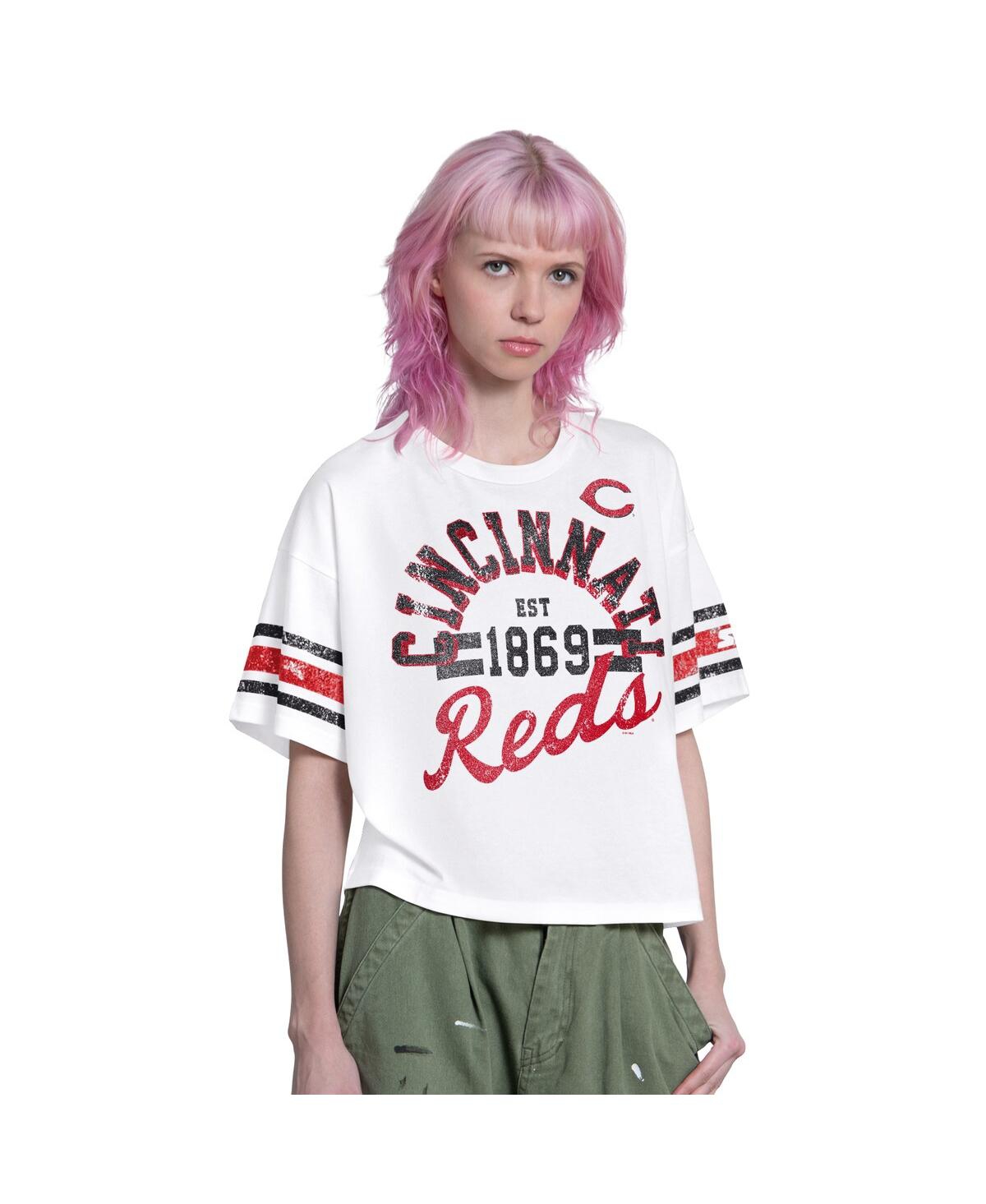 Click here for Starter Womens White Cincinnati Reds Cropped Hurry... prices