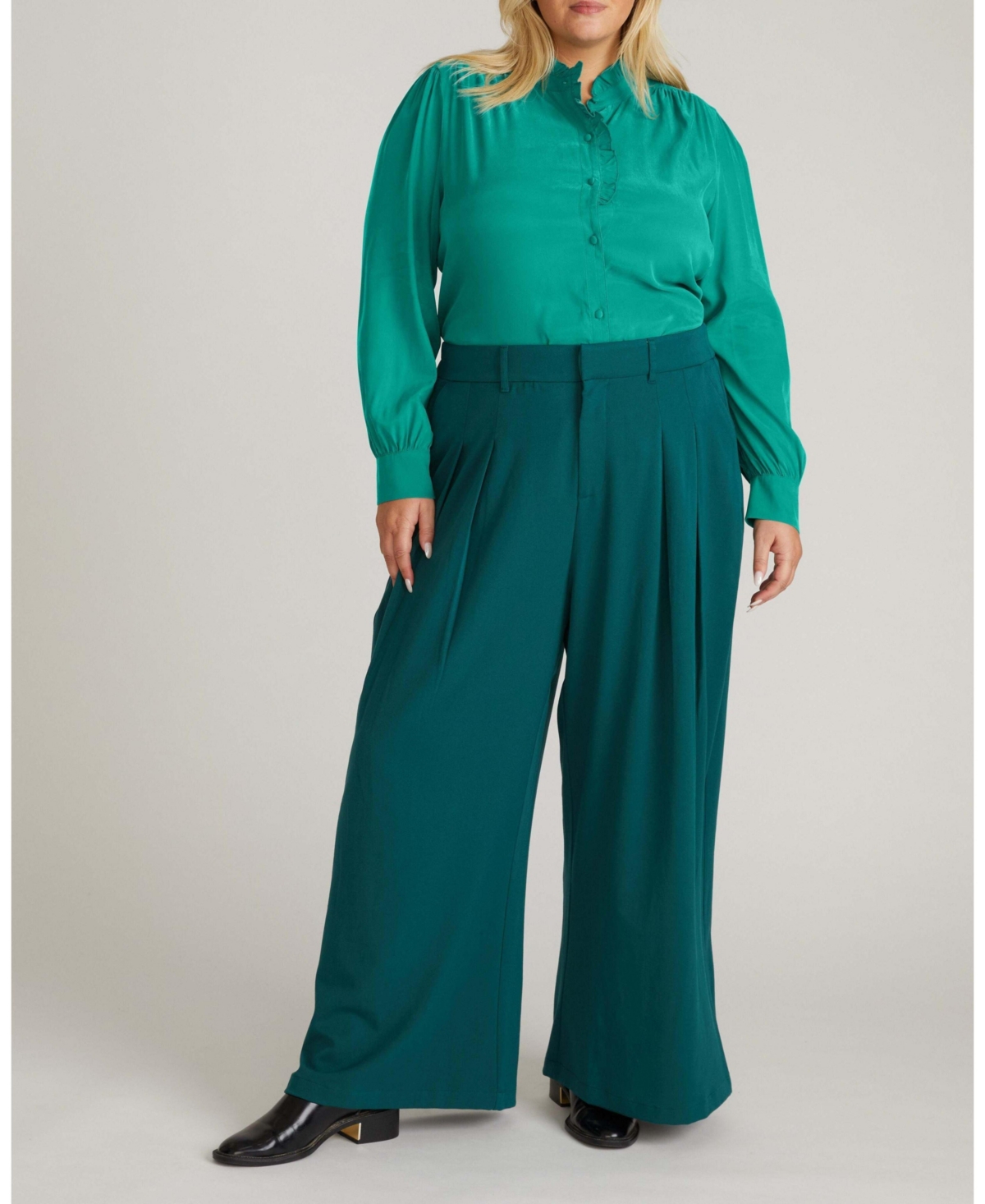 Click here for Universal Standard Plus Size Endora Stretch Cupro... prices