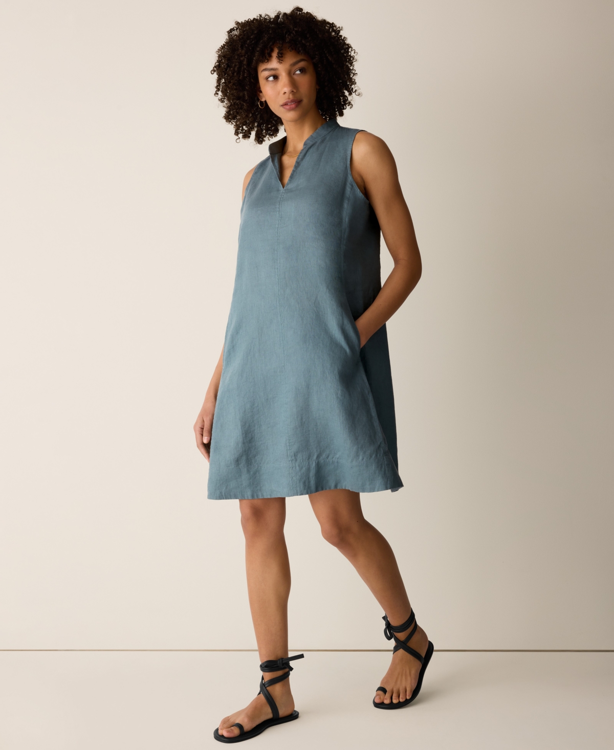 Click here for Eileen Fisher Womens Sleeveless Split Collar Dress... prices