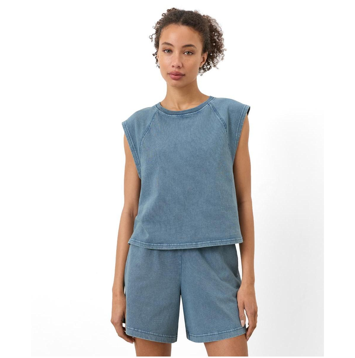 Click here for Pact Womens Organic Cotton Weekends Raglan Muscle... prices