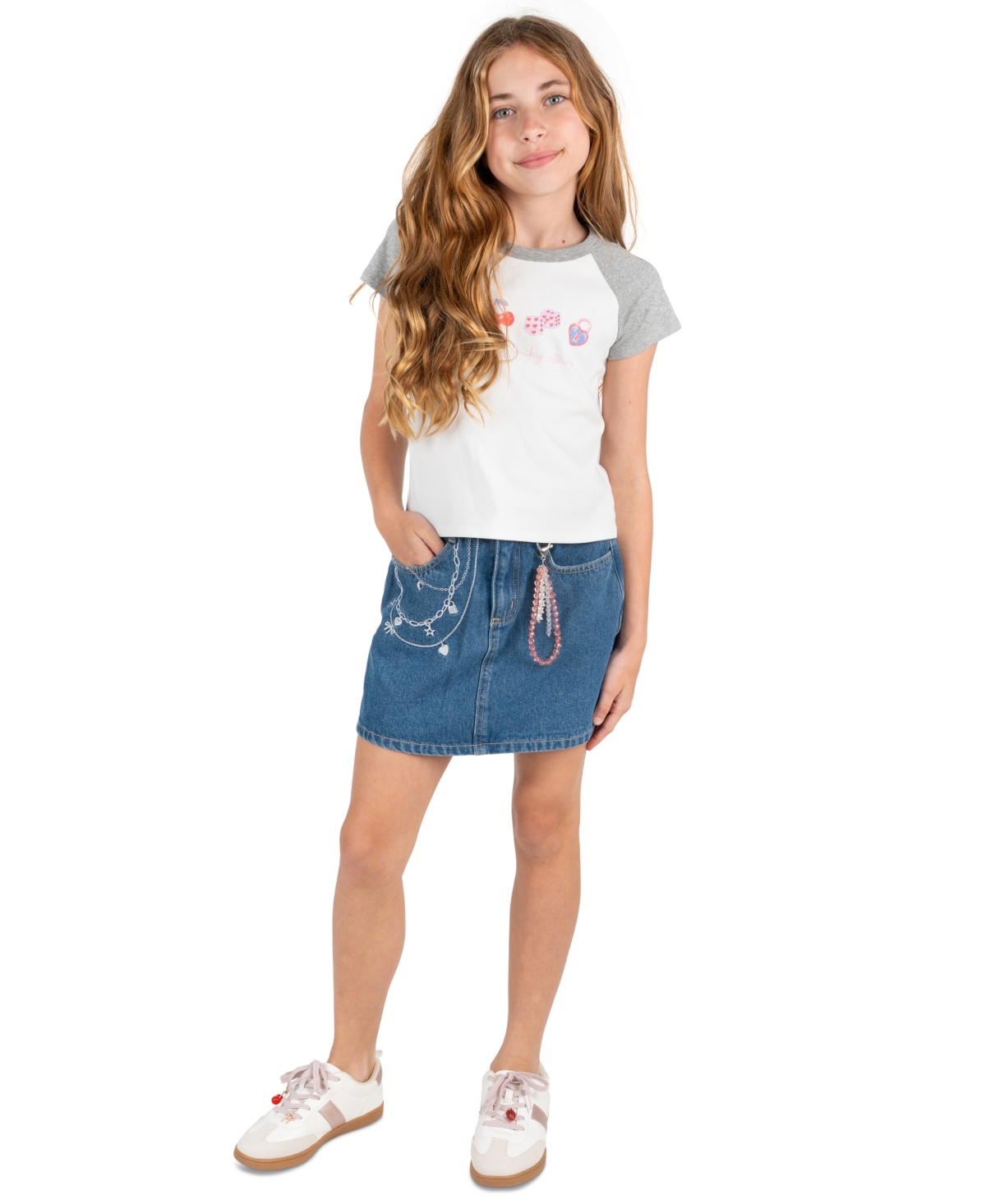 Click here for Tween Diva Girls 7-16 Graphic Raglan T-Shirt and E... prices