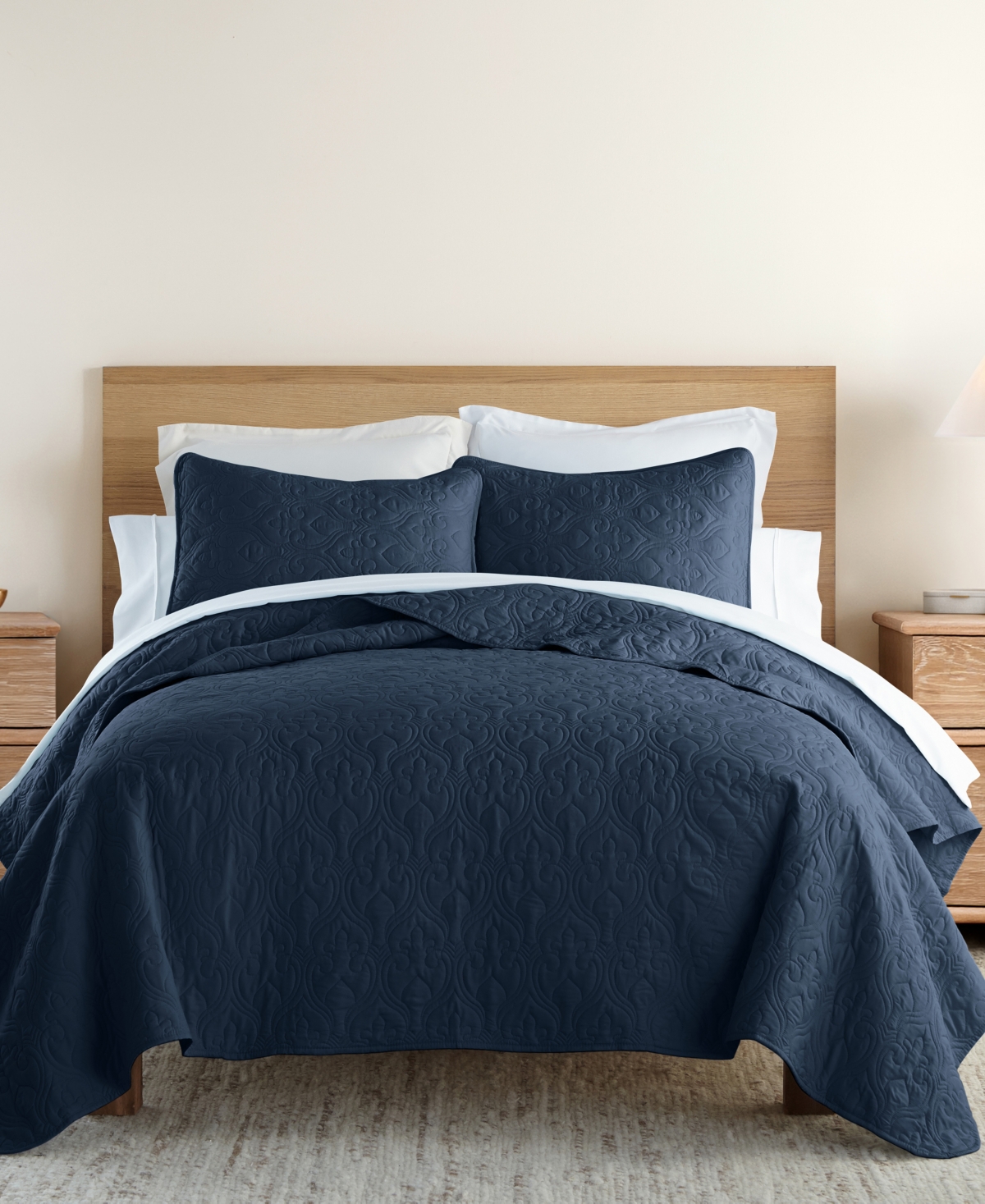 Click here for ienjoy Home Ultra Soft Damask Pattern Lightweight... prices