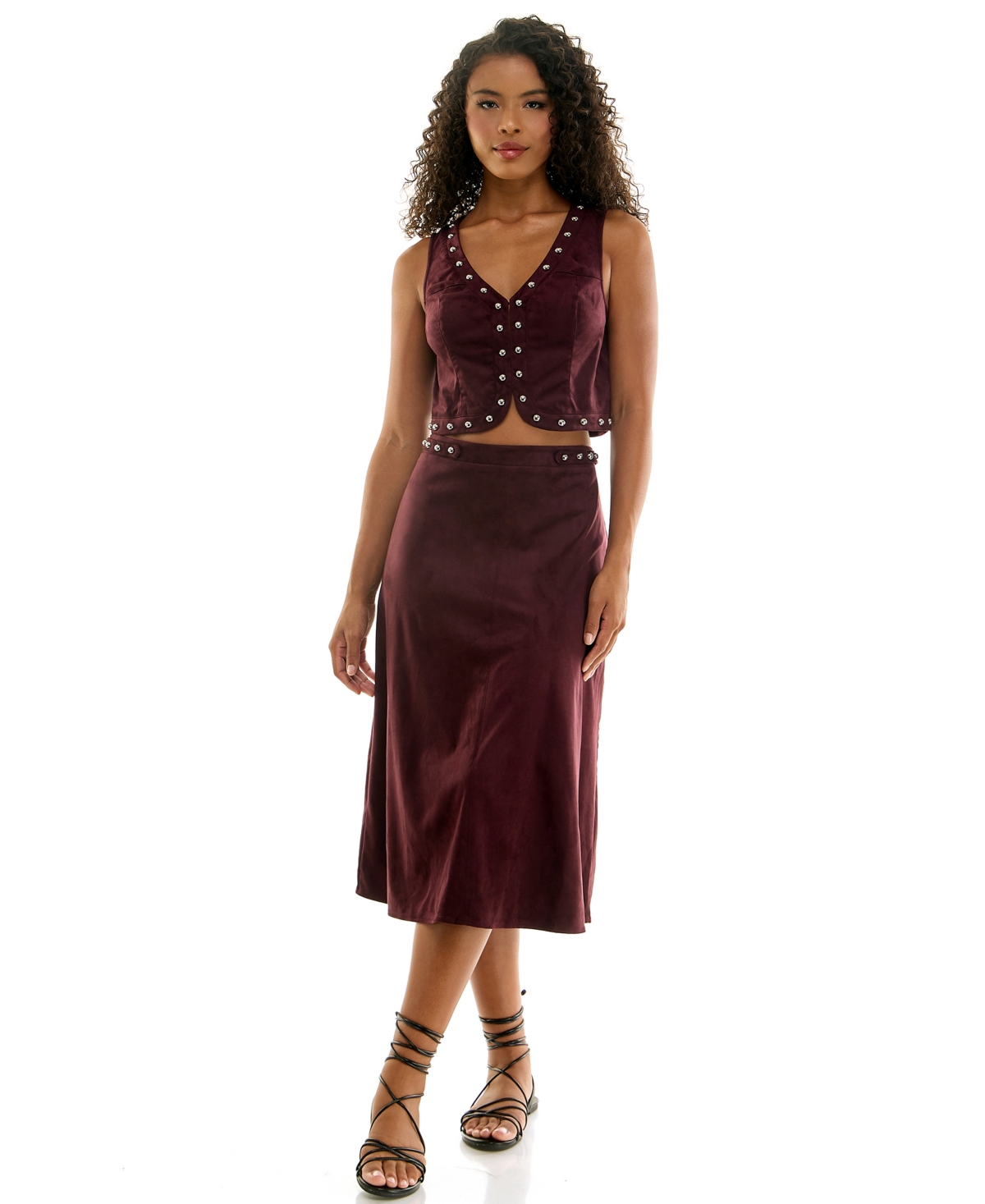 Click here for Seni & Cade Juniors V-Neck Skirt Set - Wine prices
