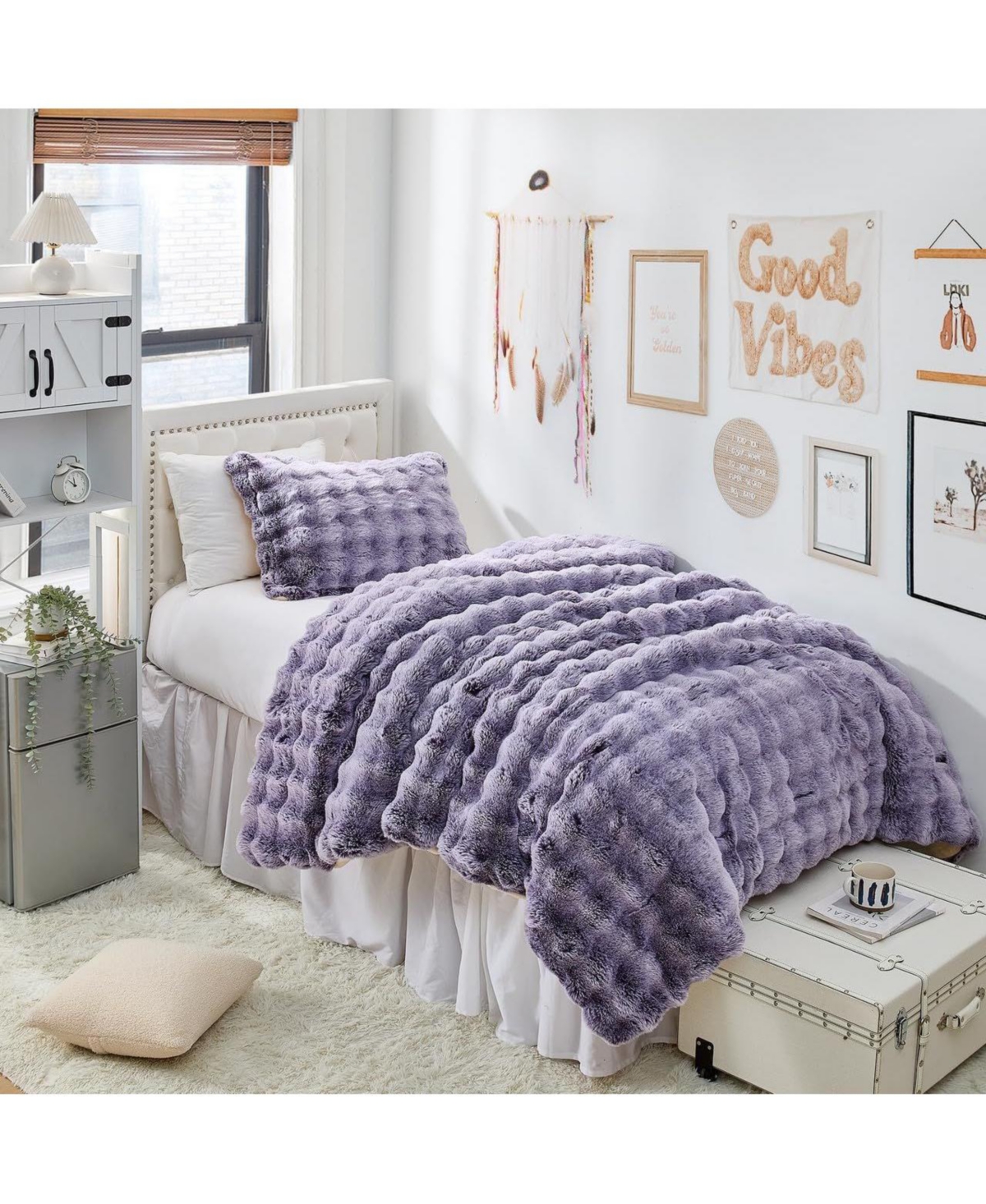 Click here for Coma Inducer Snowball Chunky Bunny Oversized Comfo... prices
