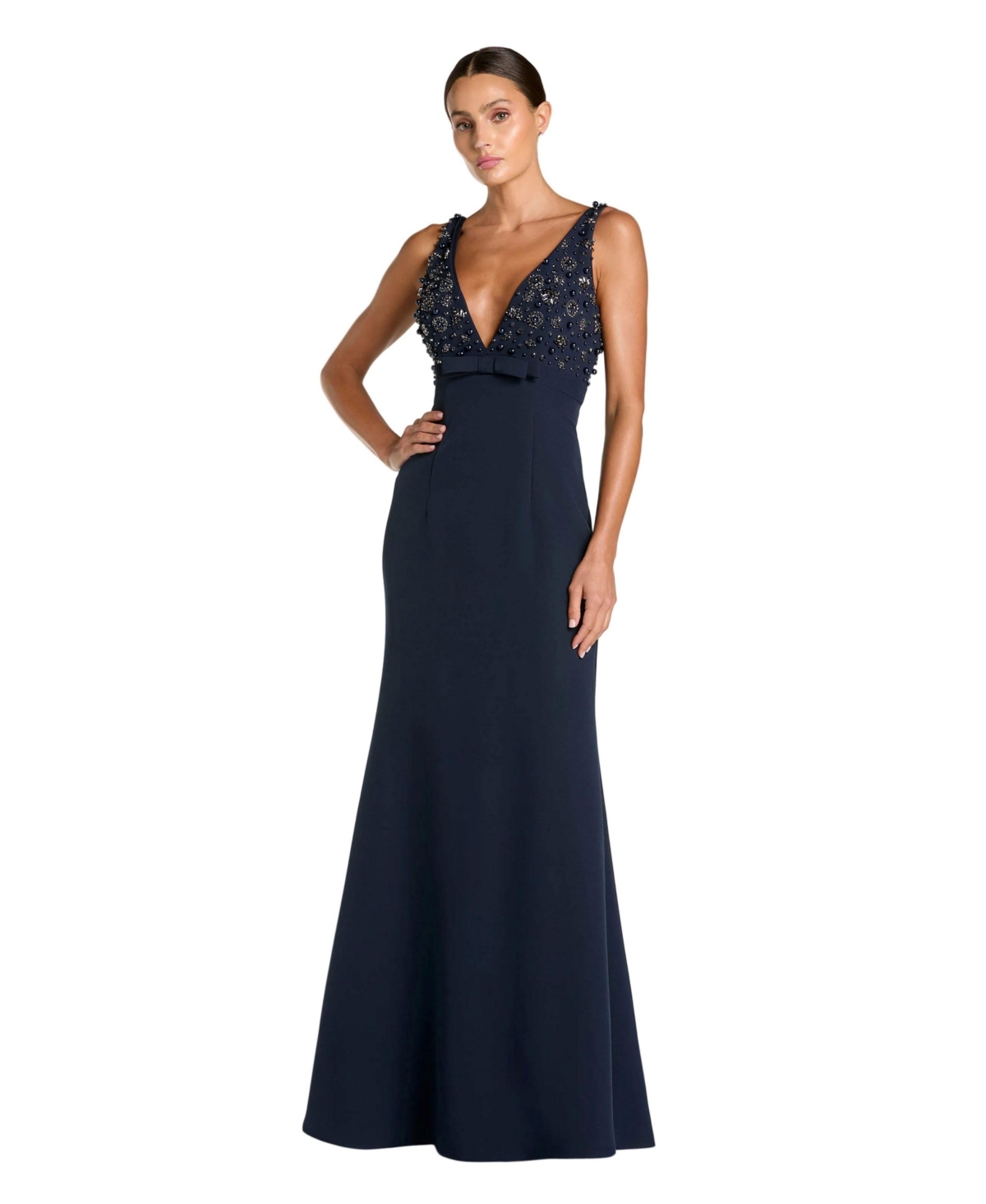 Click here for Mac Duggal Womens Crepe Sleeveless Beaded V Neck G... prices